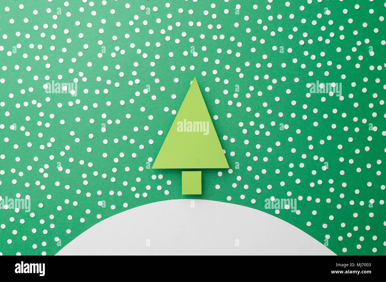 Christmas cutout paper tree hi-res stock photography and images - Alamy