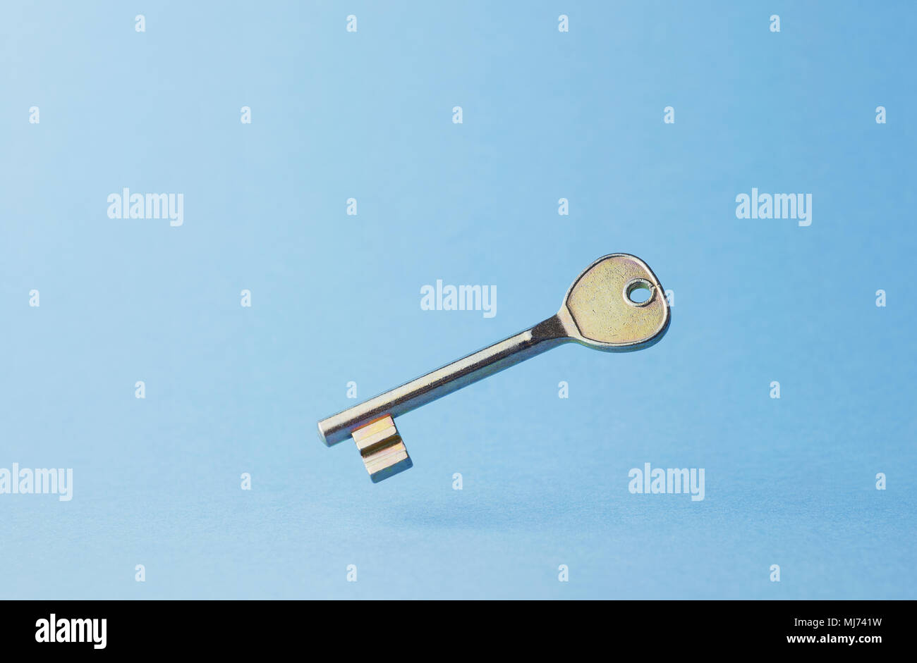 Simple lock hi-res stock photography and images - Alamy