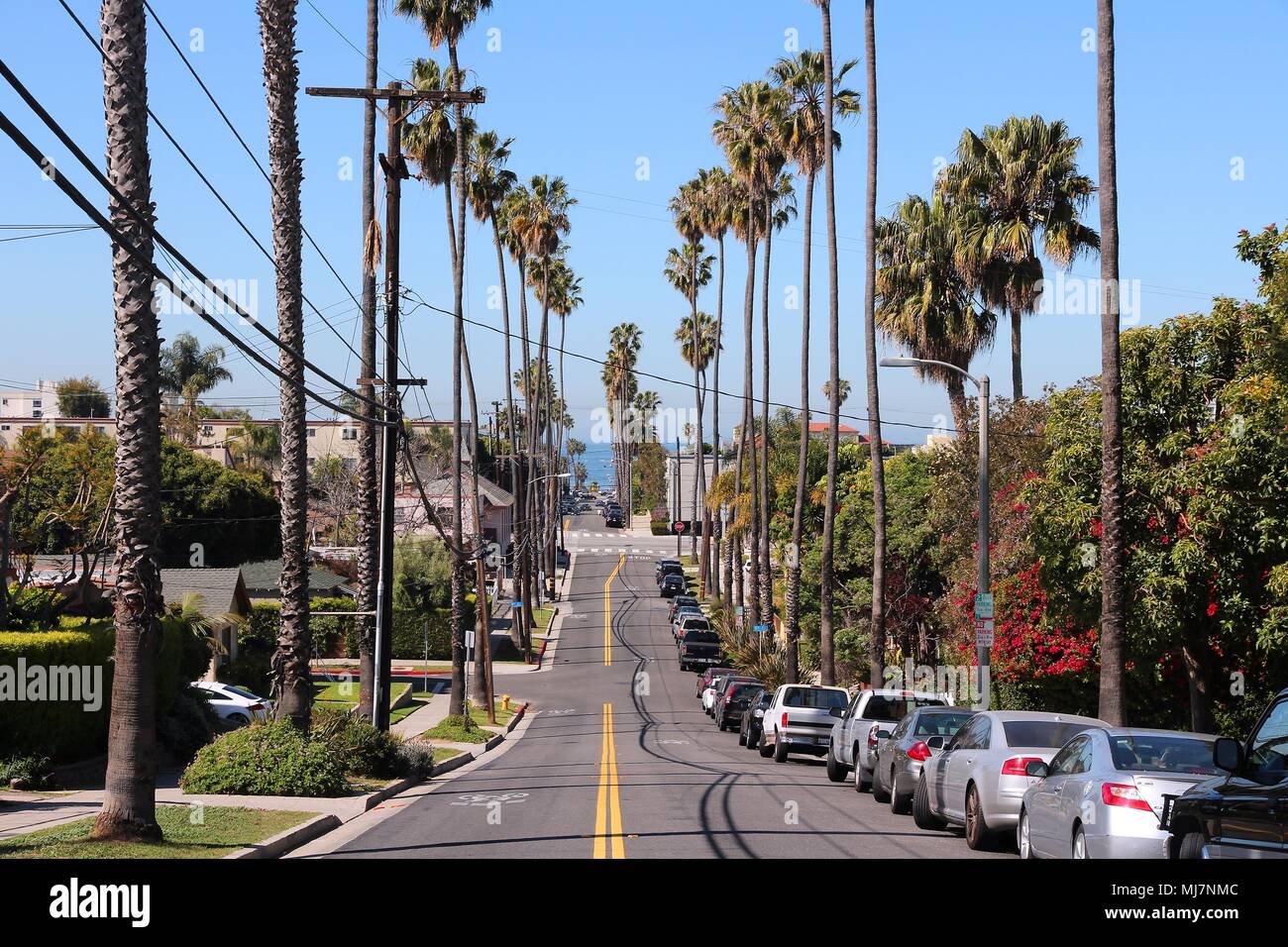 SANTA MONICA, UNITED STATES - APRIL 6, 2014: Street view in Santa ...