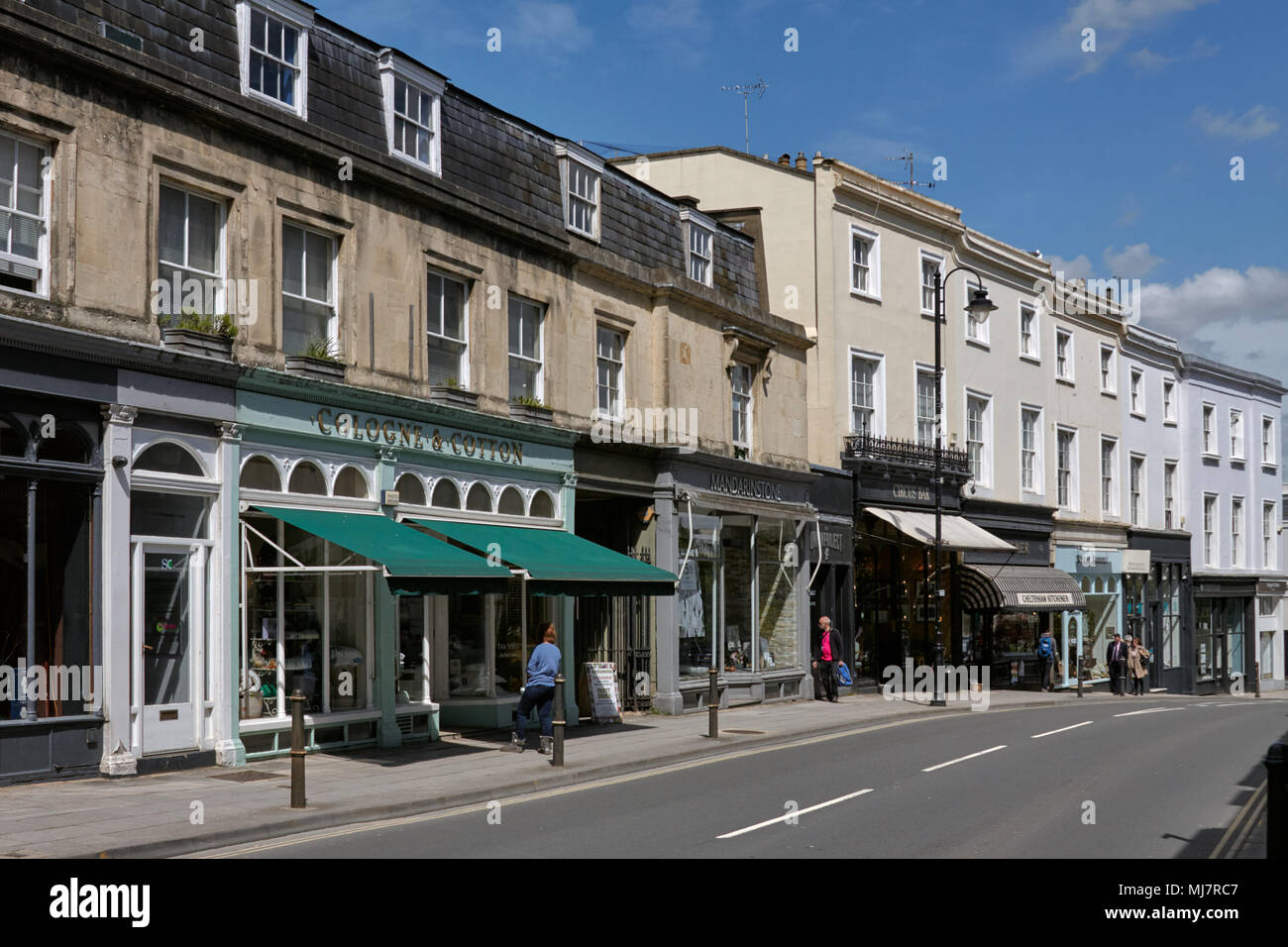 Shopping in cheltenham hi-res stock photography and images - Alamy