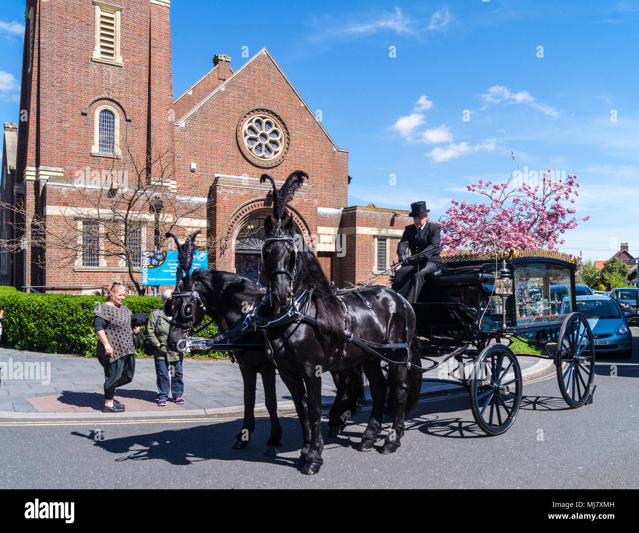 Horse drawn funeral carriage hi-res stock photography and images - Alamy