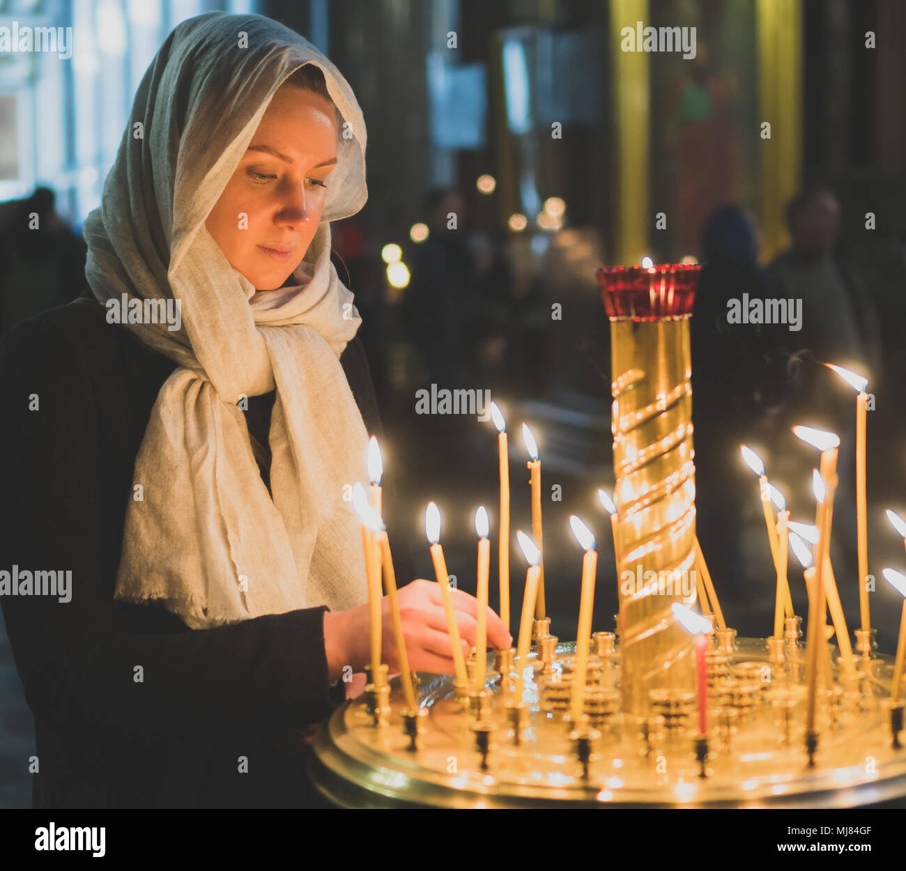 Lights memorial candles in orthodox church hi-res stock photography and ...