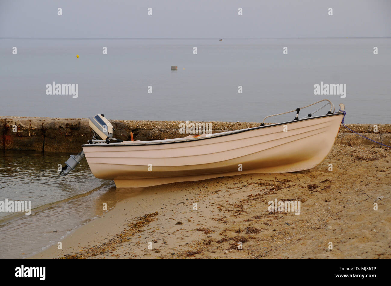 Edge of boat deck and water and horizon hi-res stock photography and ...
