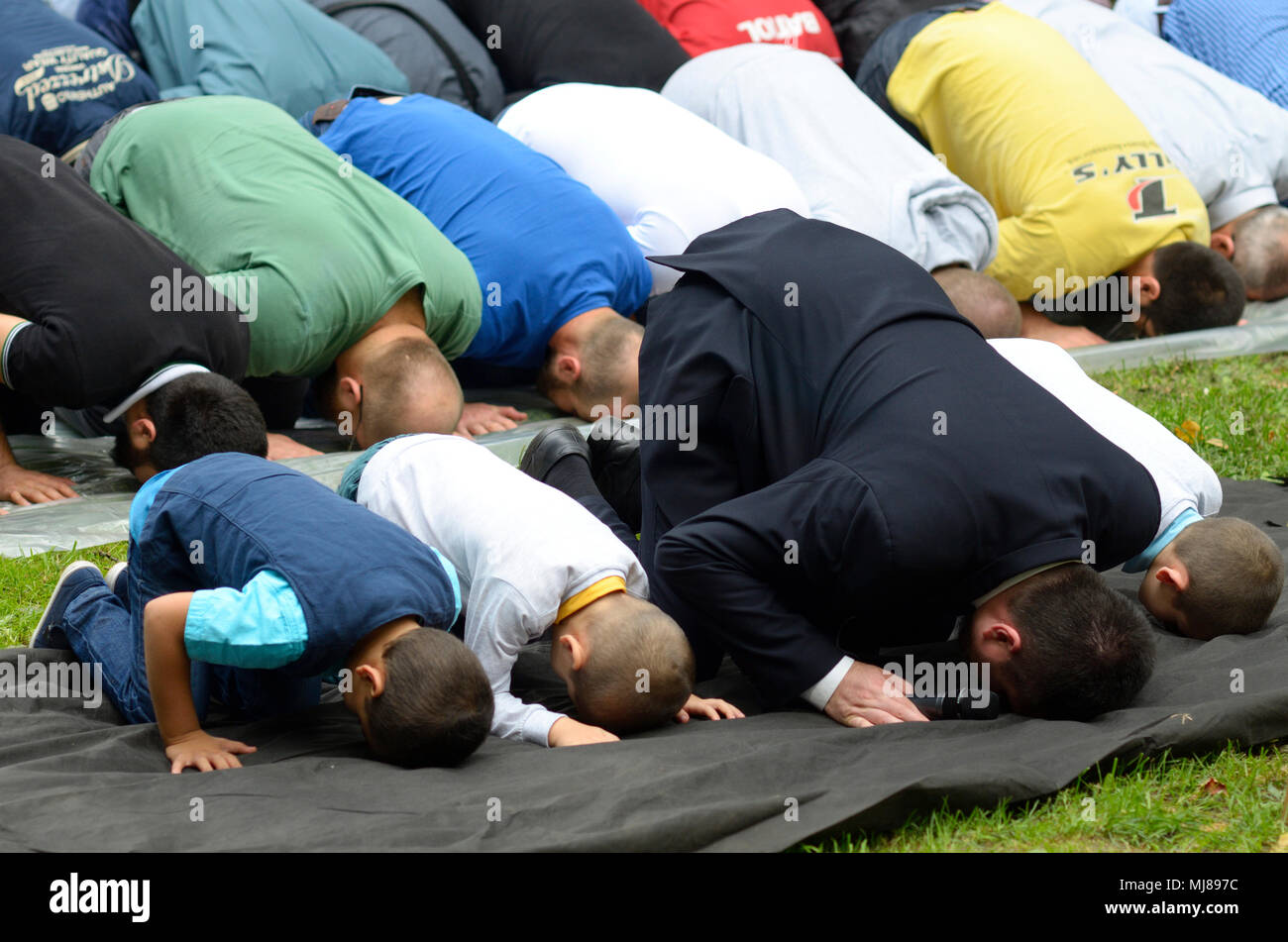 Muslim Crimean Tartar men praying. Celebration of Hidirellez (festival ...