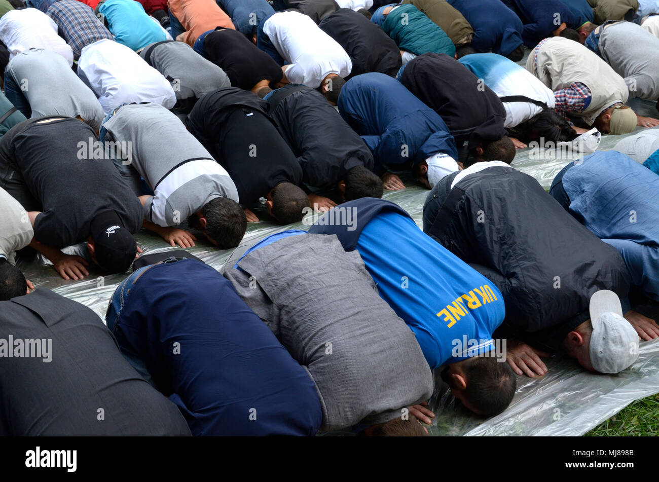 Muslim Crimean Tartar men praying. Celebration of Hidirellez (festival ...