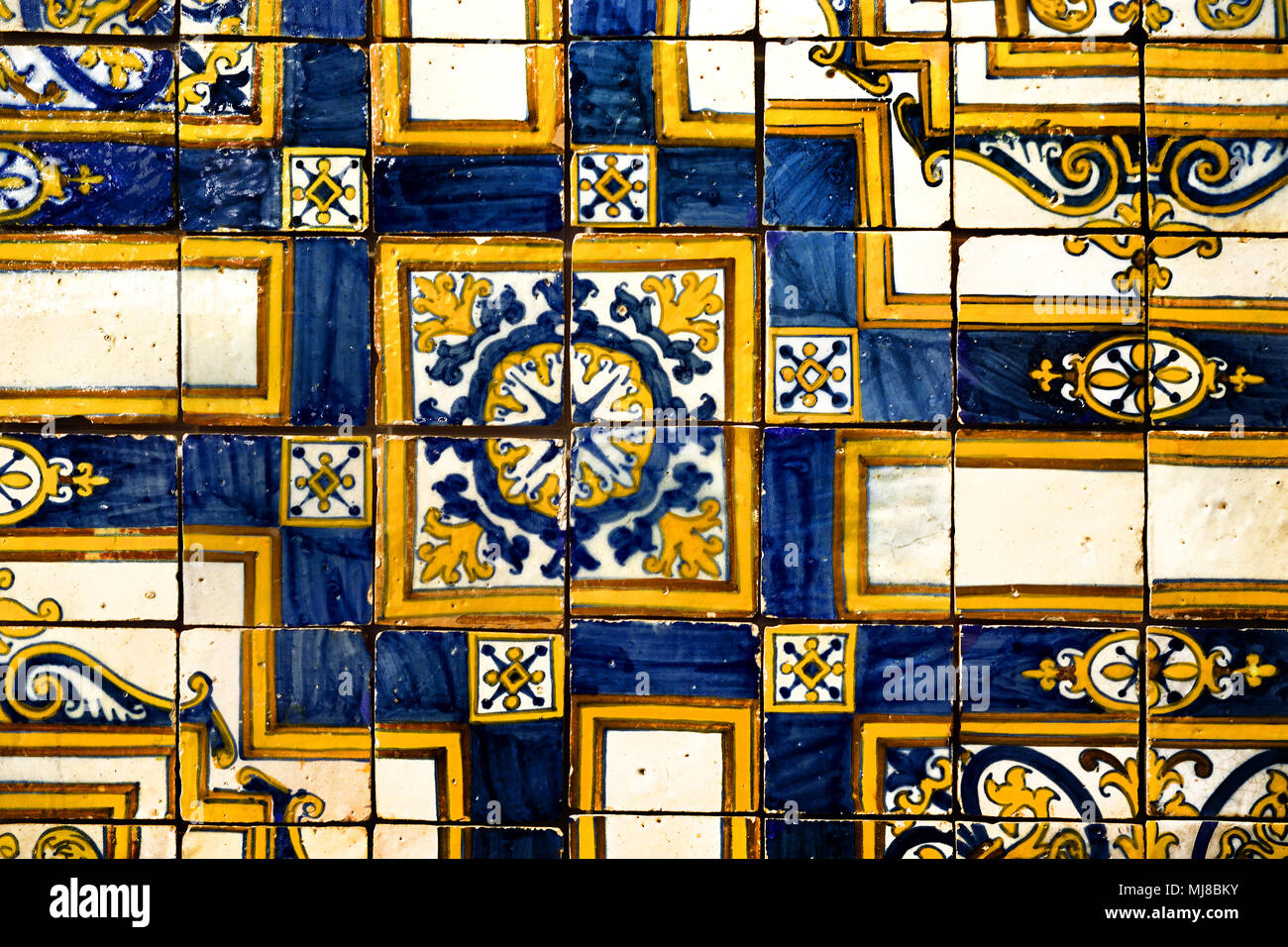 Polychrome ceramic hi-res stock photography and images - Alamy