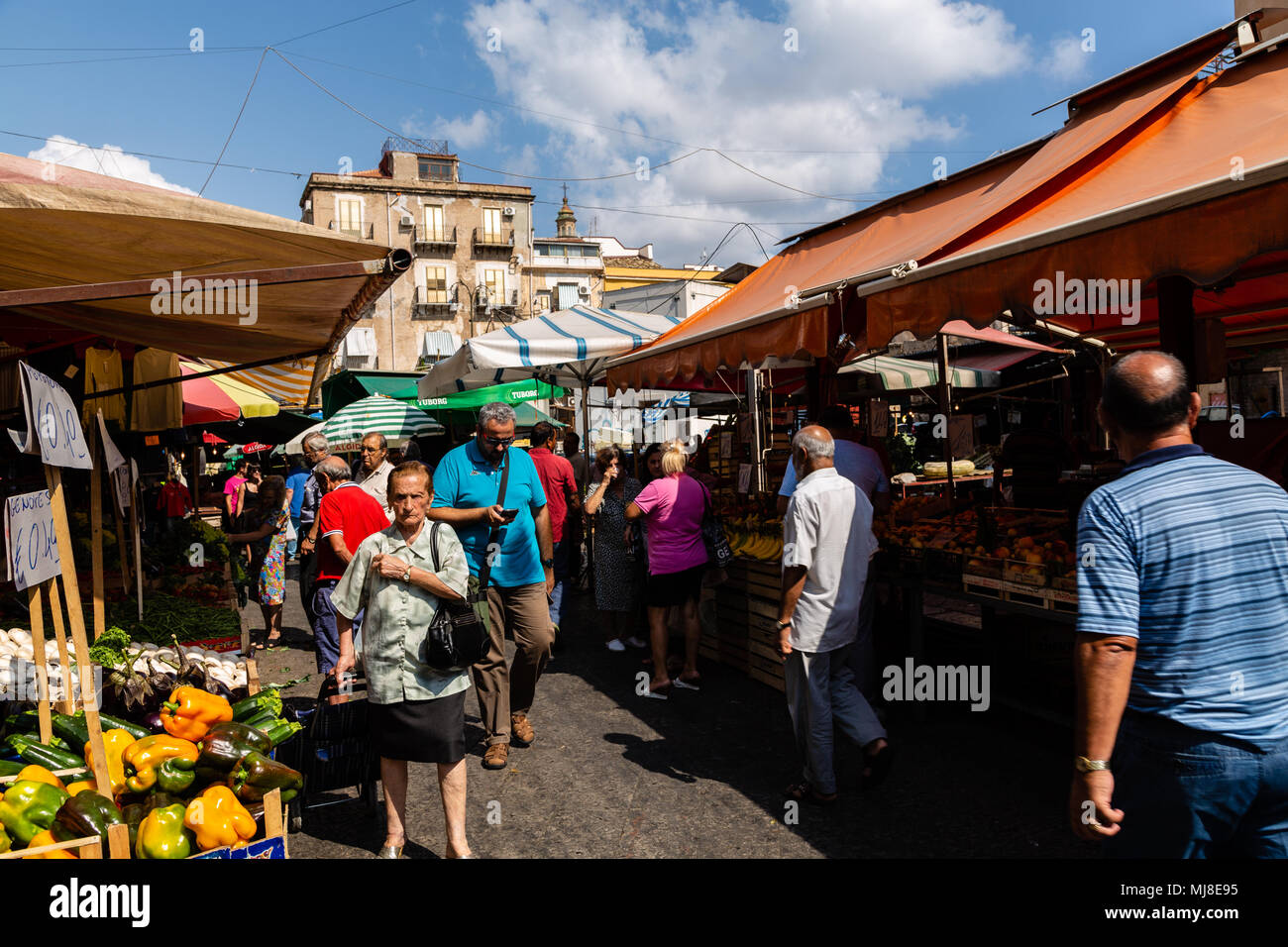 Palermo, Ballarò market, Sicily, Italy Stock Photo - Alamy