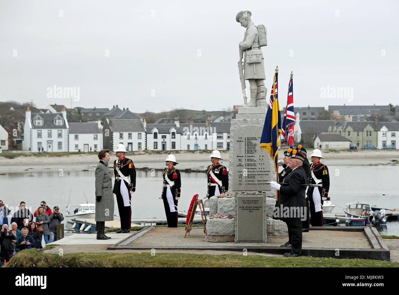 The Princess Royal and other dignitaries attend a commemoration service ...