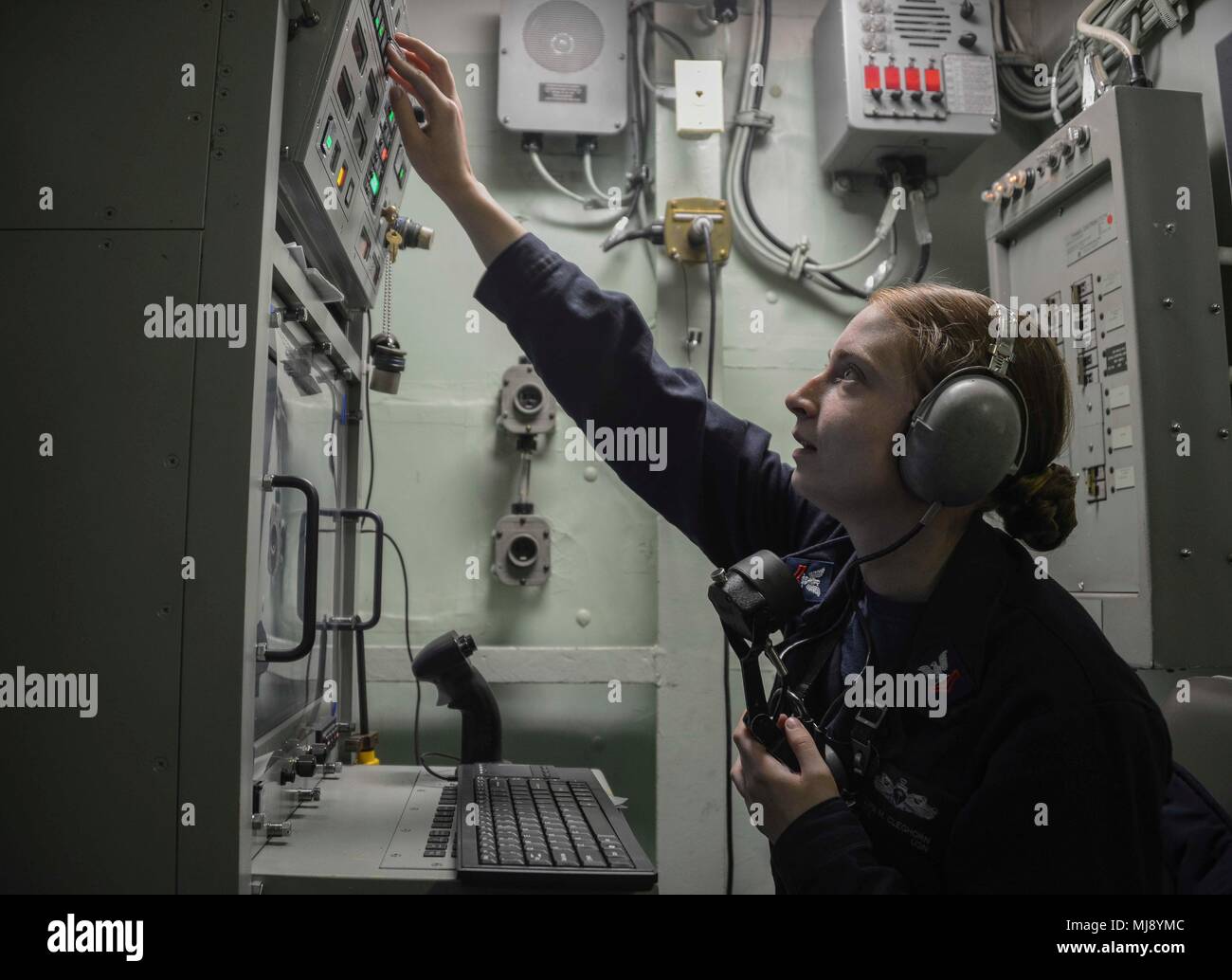 Local control station operator hi-res stock photography and images - Alamy