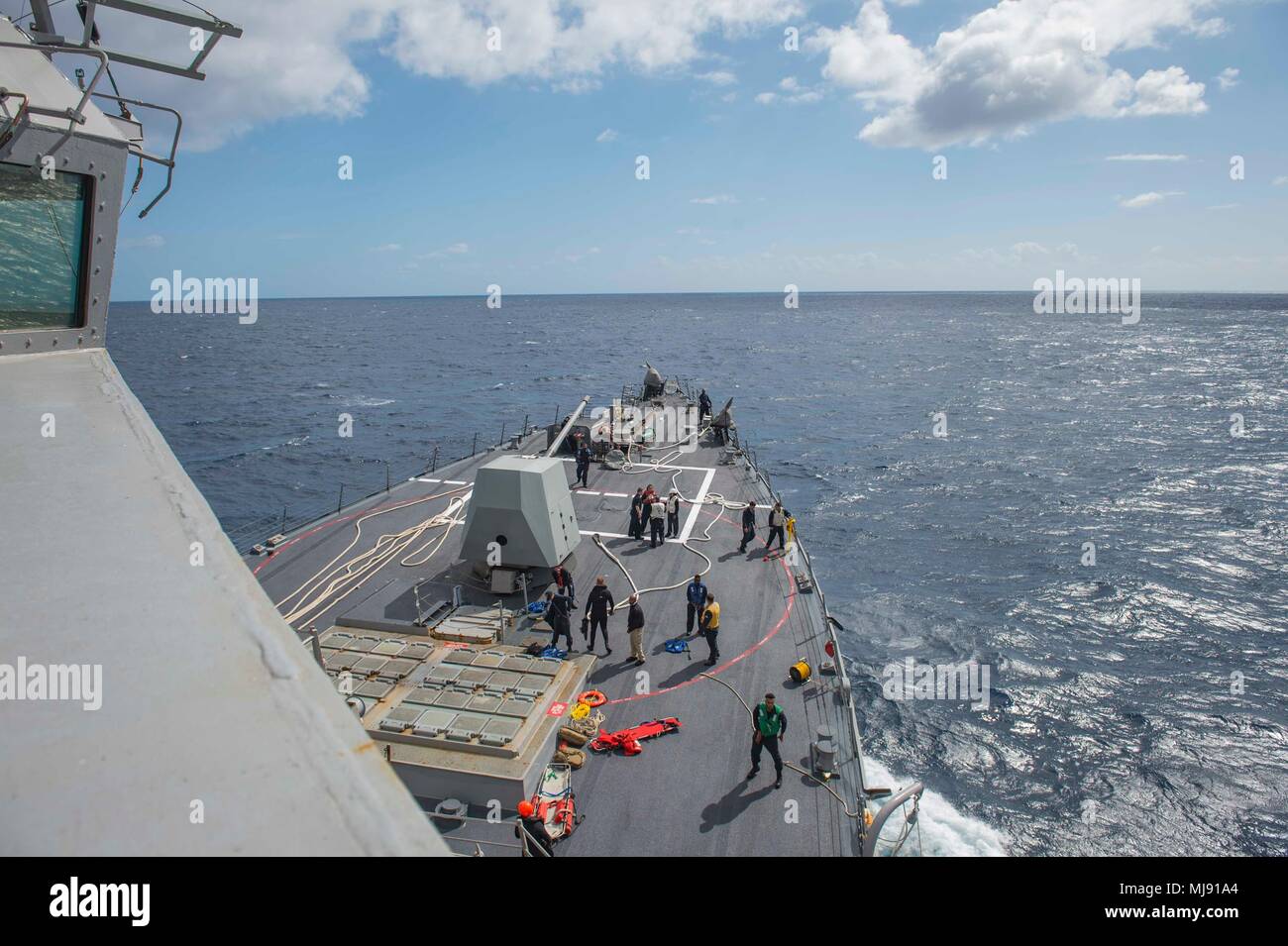 On forecastle guided missile frigate uss hi-res stock photography and ...