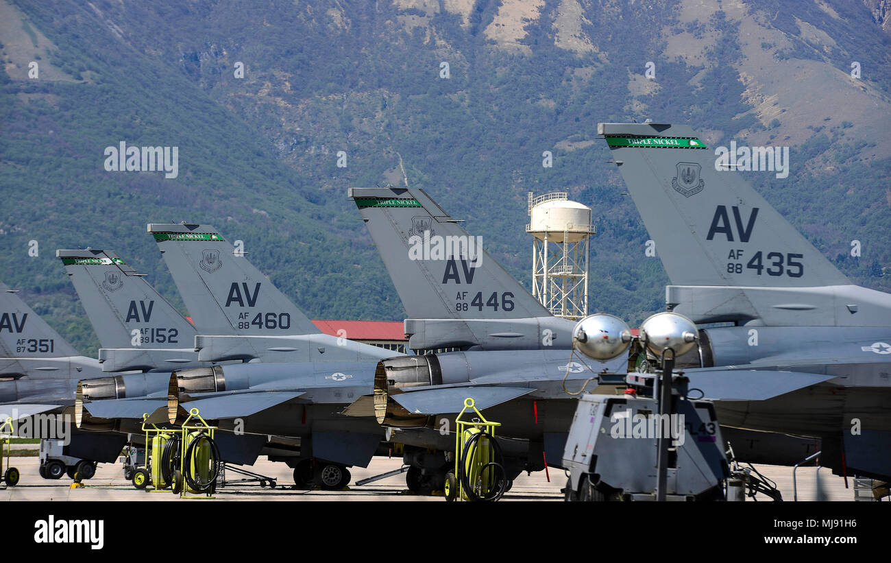 F-16 Fighting Falcons sit on the flightline at Aviano Air Base, Italy ...