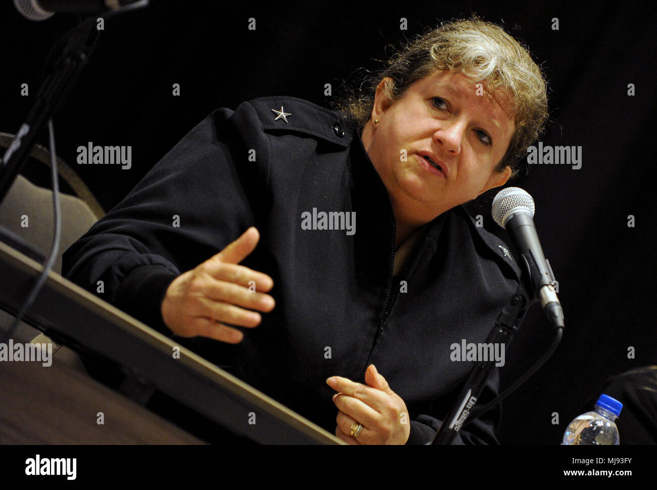 Navy cyber security division hi-res stock photography and images - Alamy