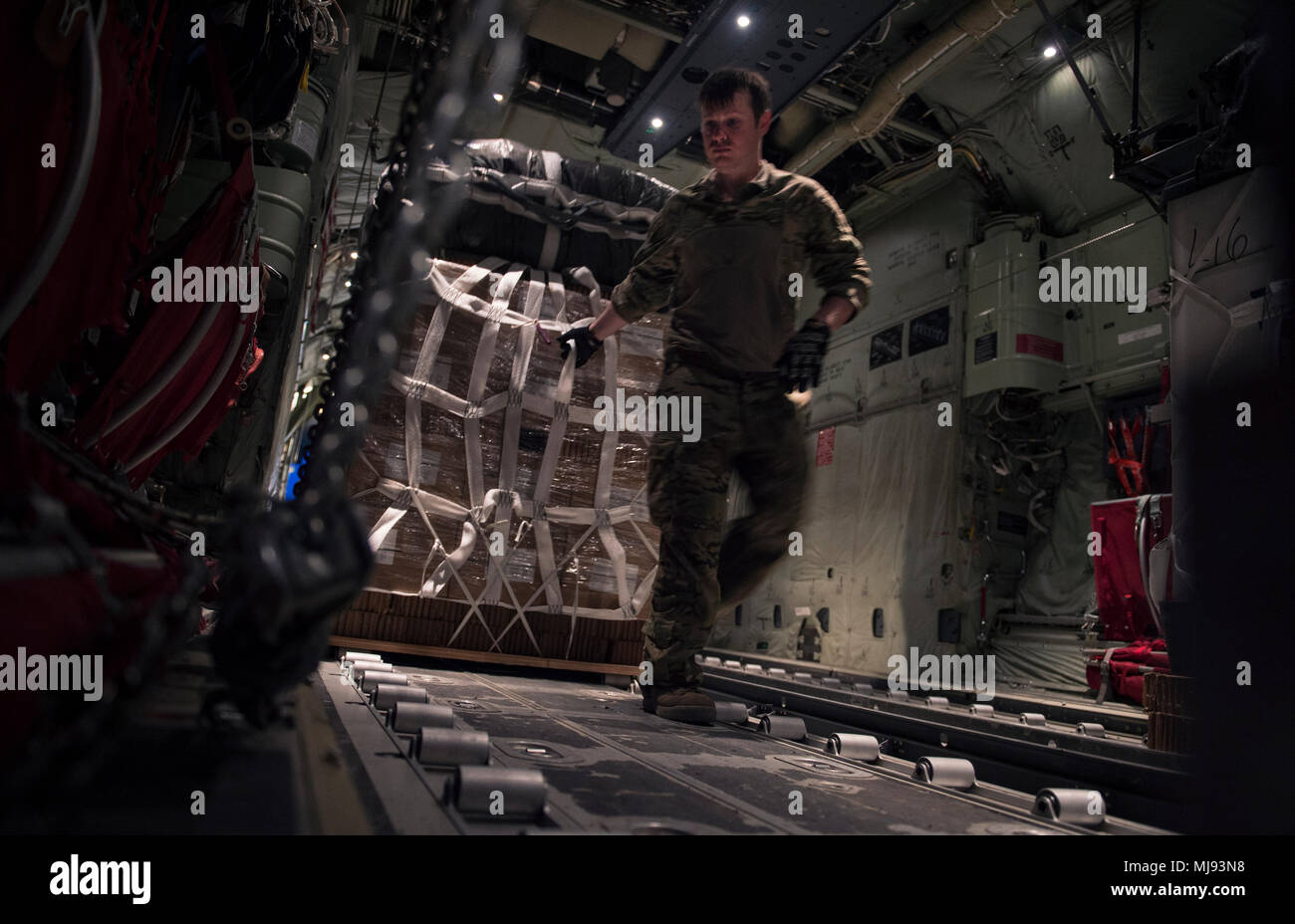 C 130j super hercu hi-res stock photography and images - Alamy