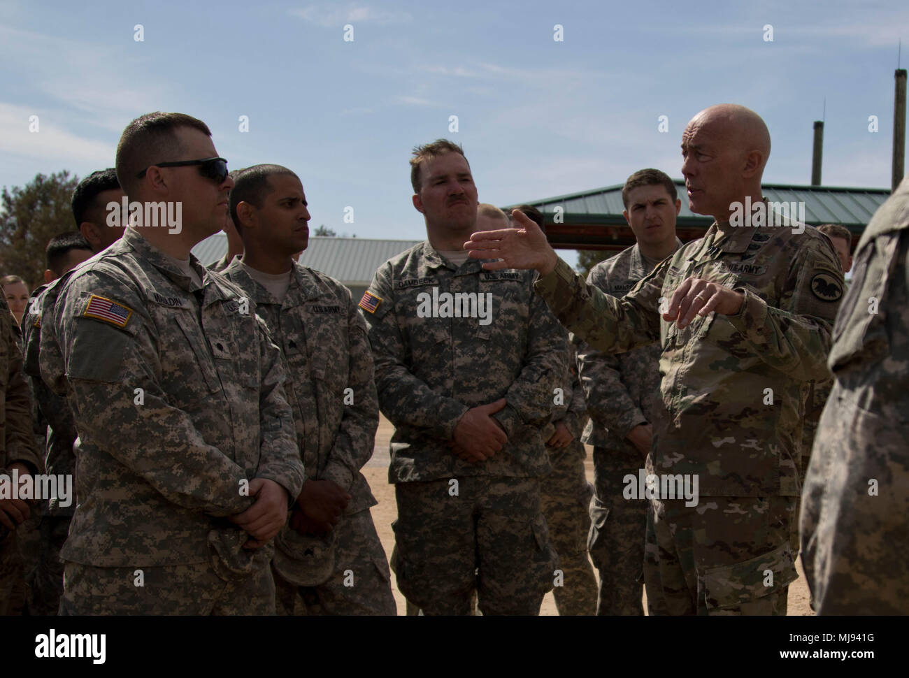 LTG Charles D. Luckey, U.S. Army Reserve Commanding General and Chief ...