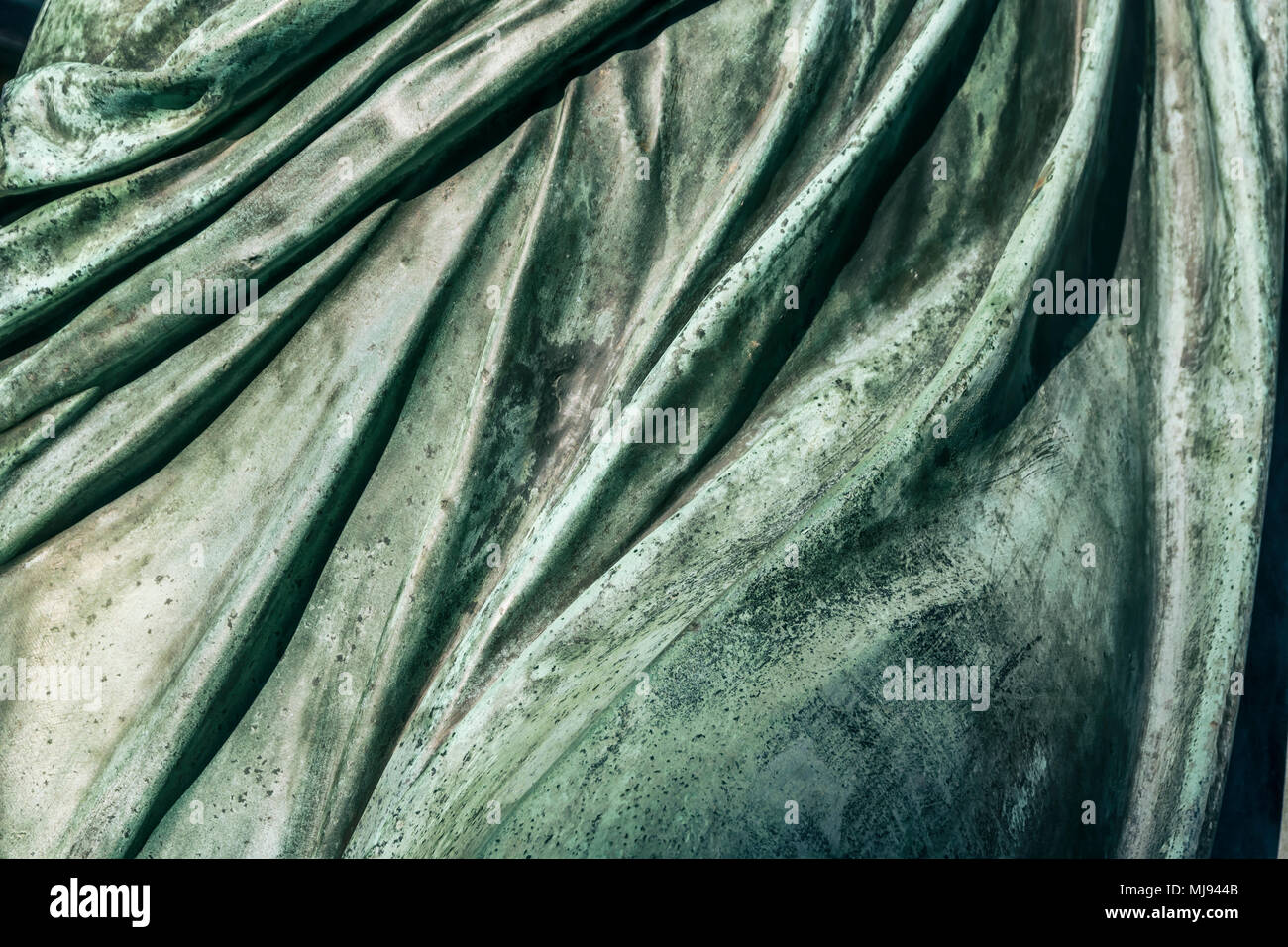 Close-up of crease structure of female sculpture Stock Photo - Alamy