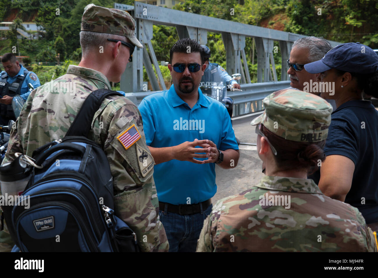 Col. Jason Kirk, commander of the U.S. Army Corps of Engineers Task ...