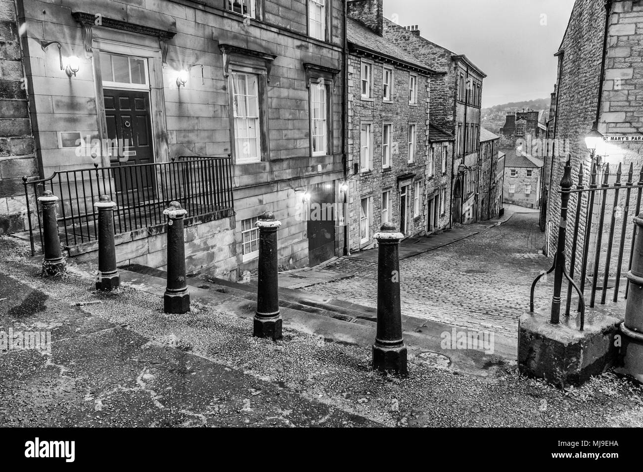Ashton castle Black and White Stock Photos & Images - Alamy