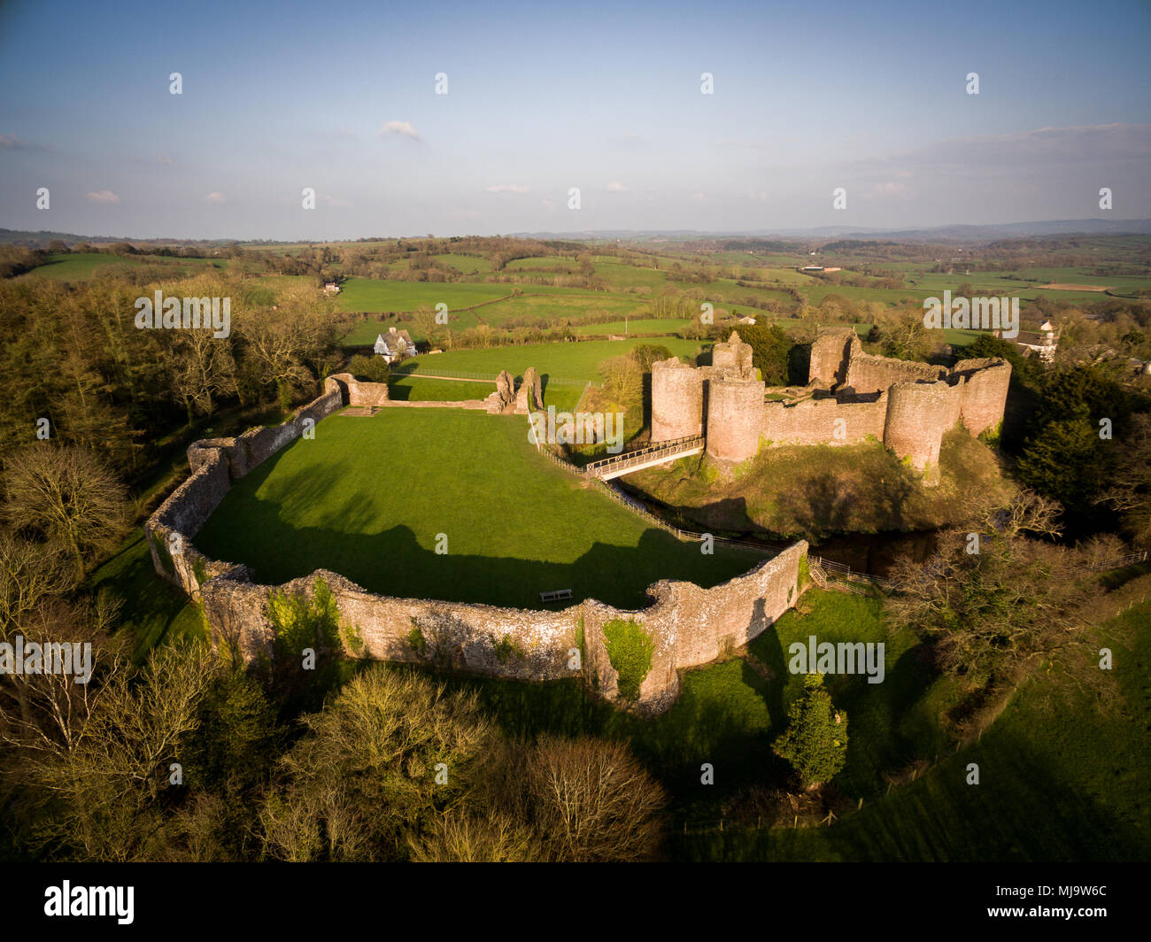 Abergavenny castle garden hi-res stock photography and images - Alamy