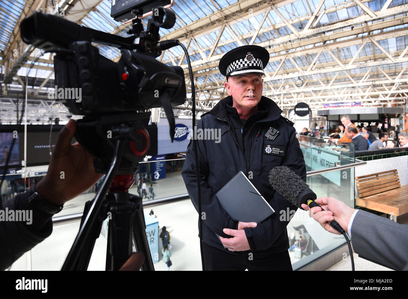 Chief superintendent john conaghan speaking waterloo station hi-res ...