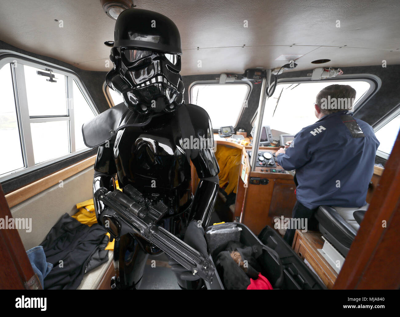Star wars fan Jamie Kenny, from Drogheda, dressed as a Shadow ...