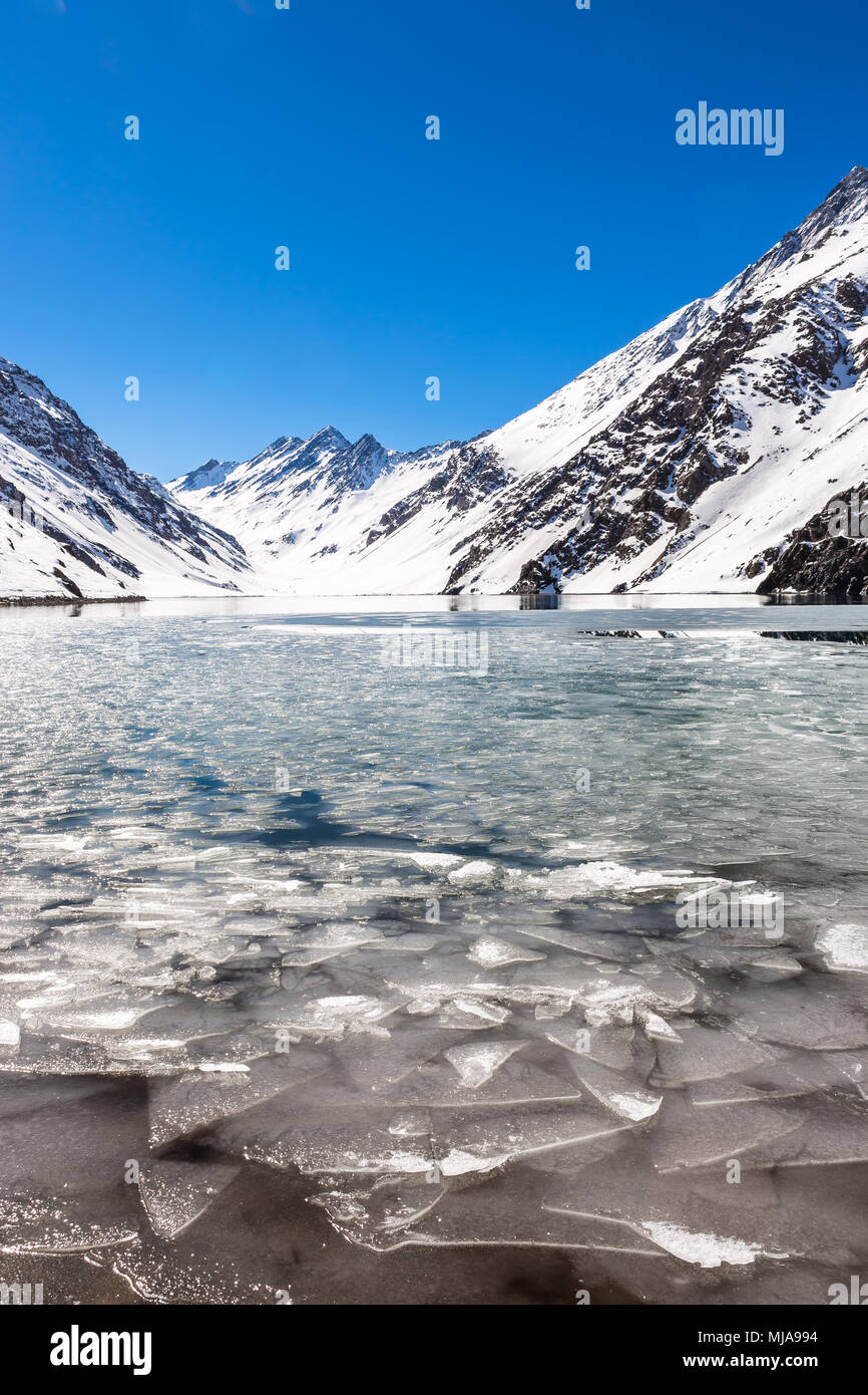Vale nevado ski resort hi-res stock photography and images - Alamy