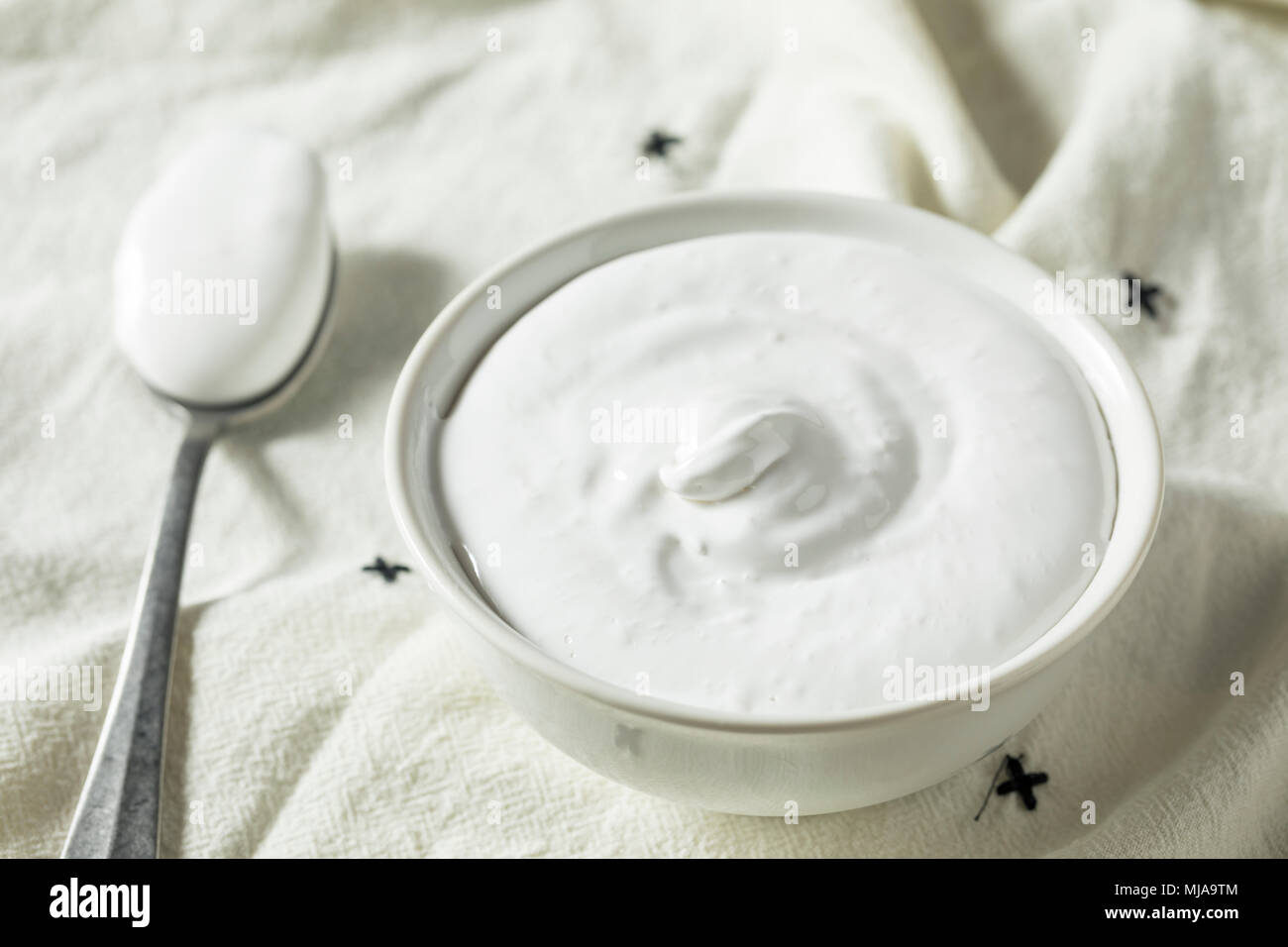 Sweet Sticky Marshmallow Fluff Spread in a Bowl Stock Photo - Alamy