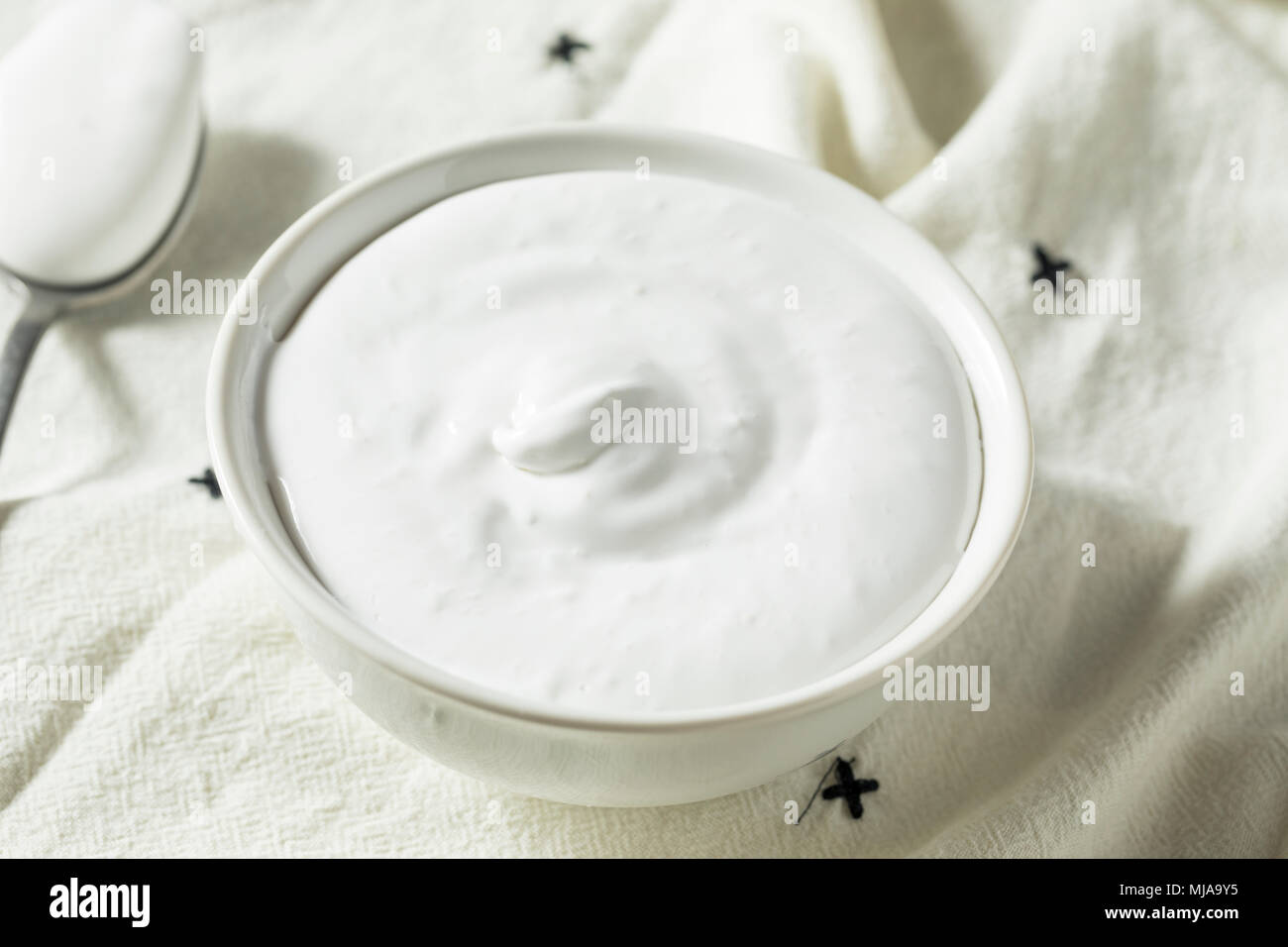 Sweet Sticky Marshmallow Fluff Spread in a Bowl Stock Photo - Alamy