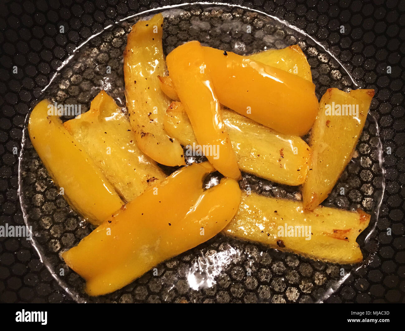 Black pepper oil hi-res stock photography and images - Alamy