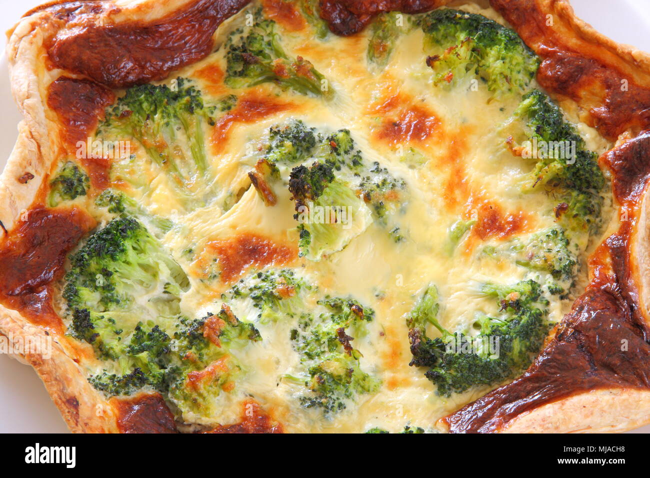 Burnt quiche hi-res stock photography and images - Alamy