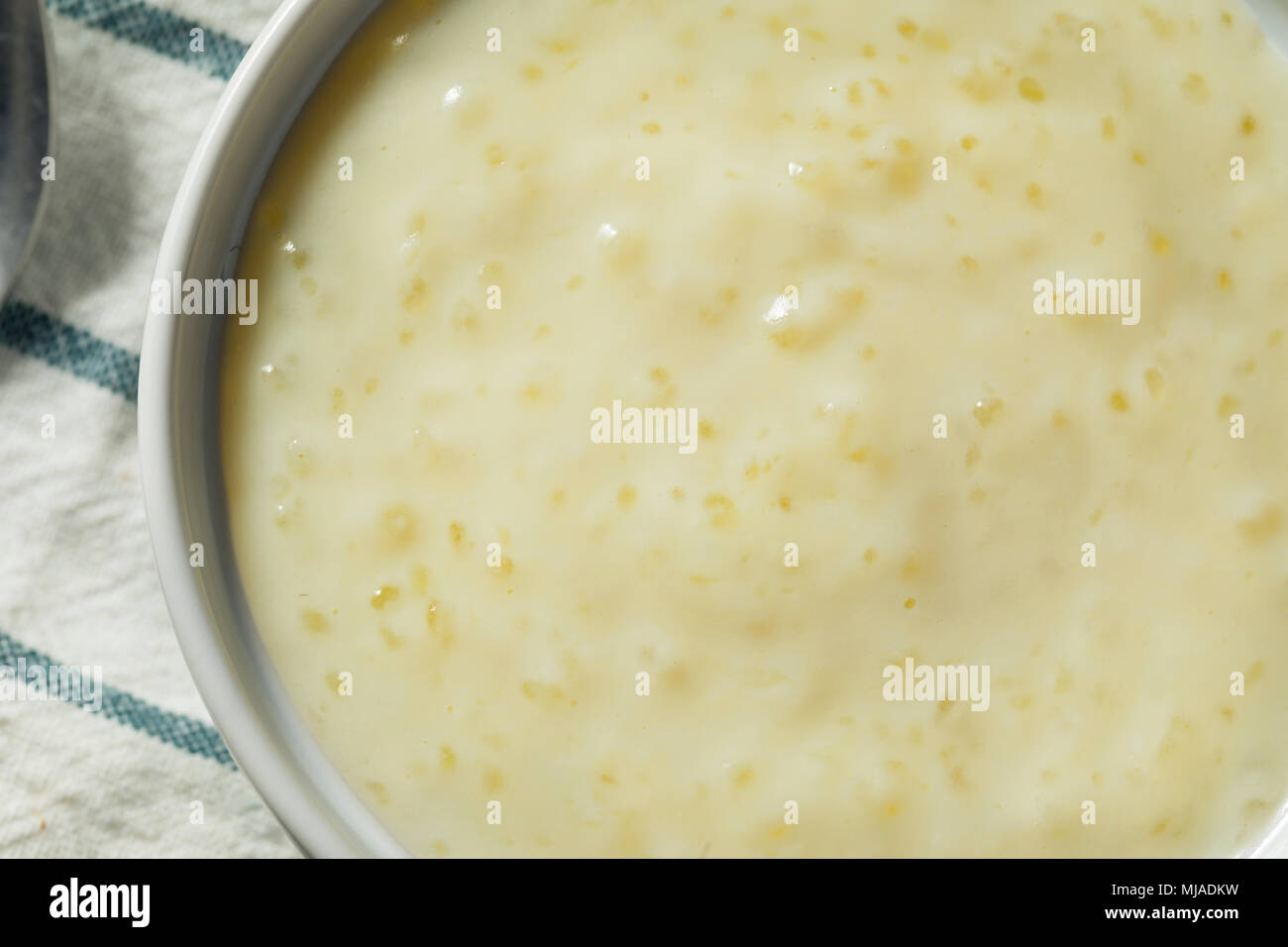 Vanilla pearl hi-res stock photography and images - Alamy