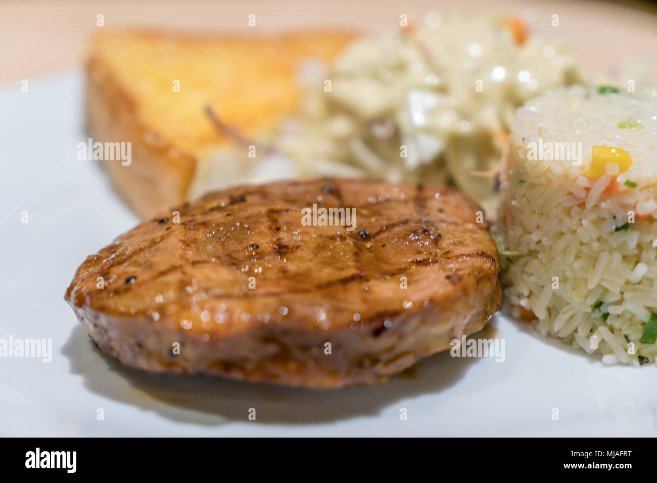 Sirloin steak restaurant meal hi-res stock photography and images - Alamy