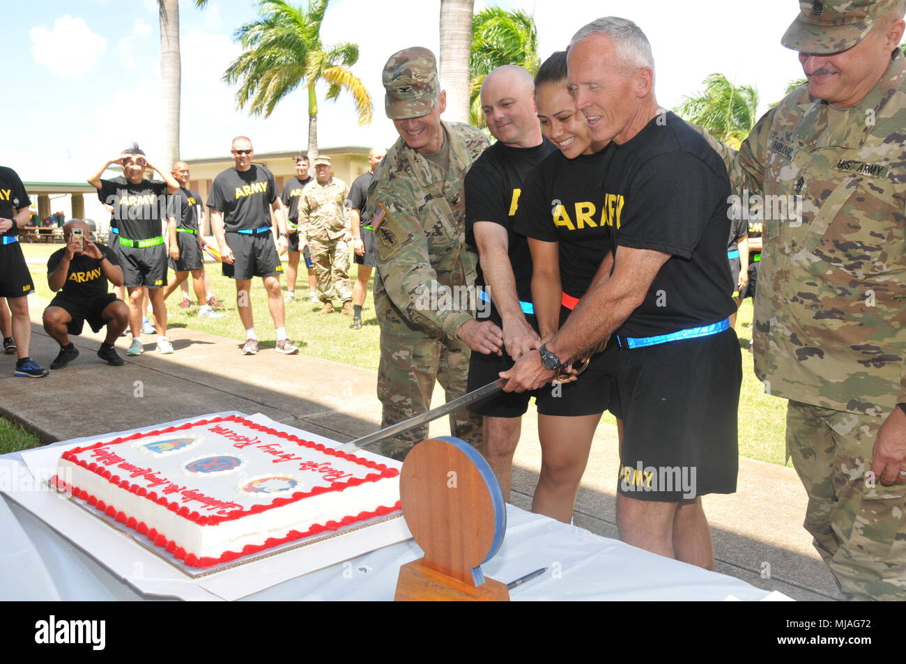 9th field signal hi-res stock photography and images - Alamy