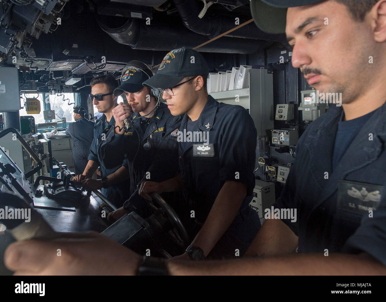 180423-N-FN963-0145 PHILIPPINE SEA (April 23, 2018) Sailors man the ...