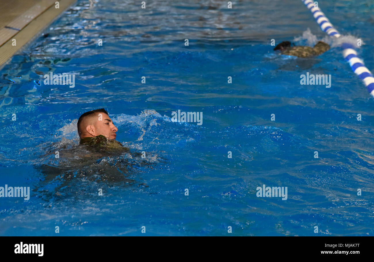 U.S. Army Soldiers assigned to 66th Military Intelligence Brigade ...