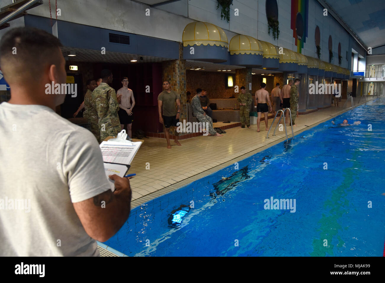 U.S. Army Soldiers assigned to 66th Military Intelligence Brigade ...