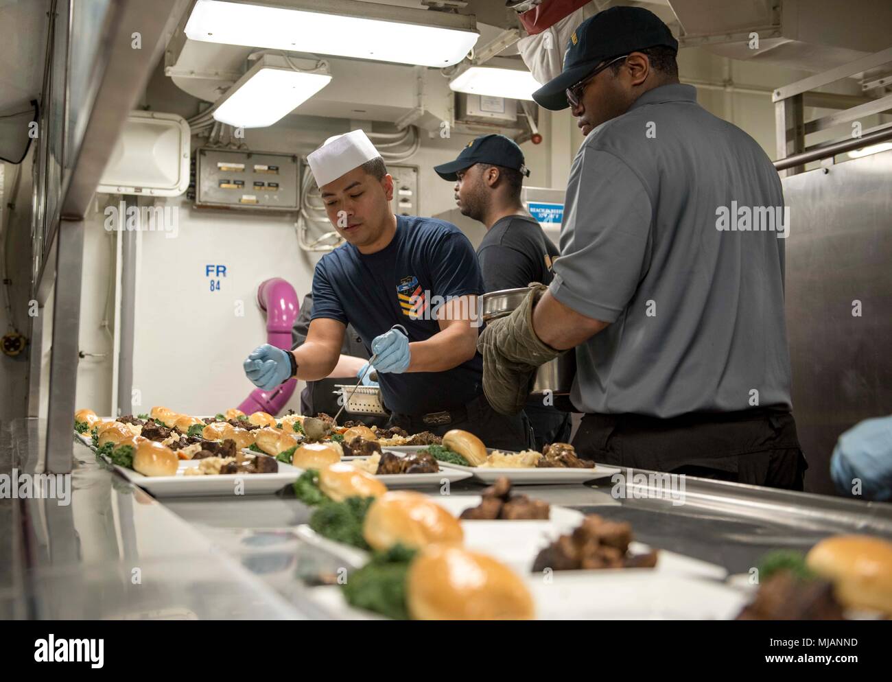 180425-N-UV609-0040 ATLANTIC OCEAN (April 25, 2018) Sailors aboard the ...