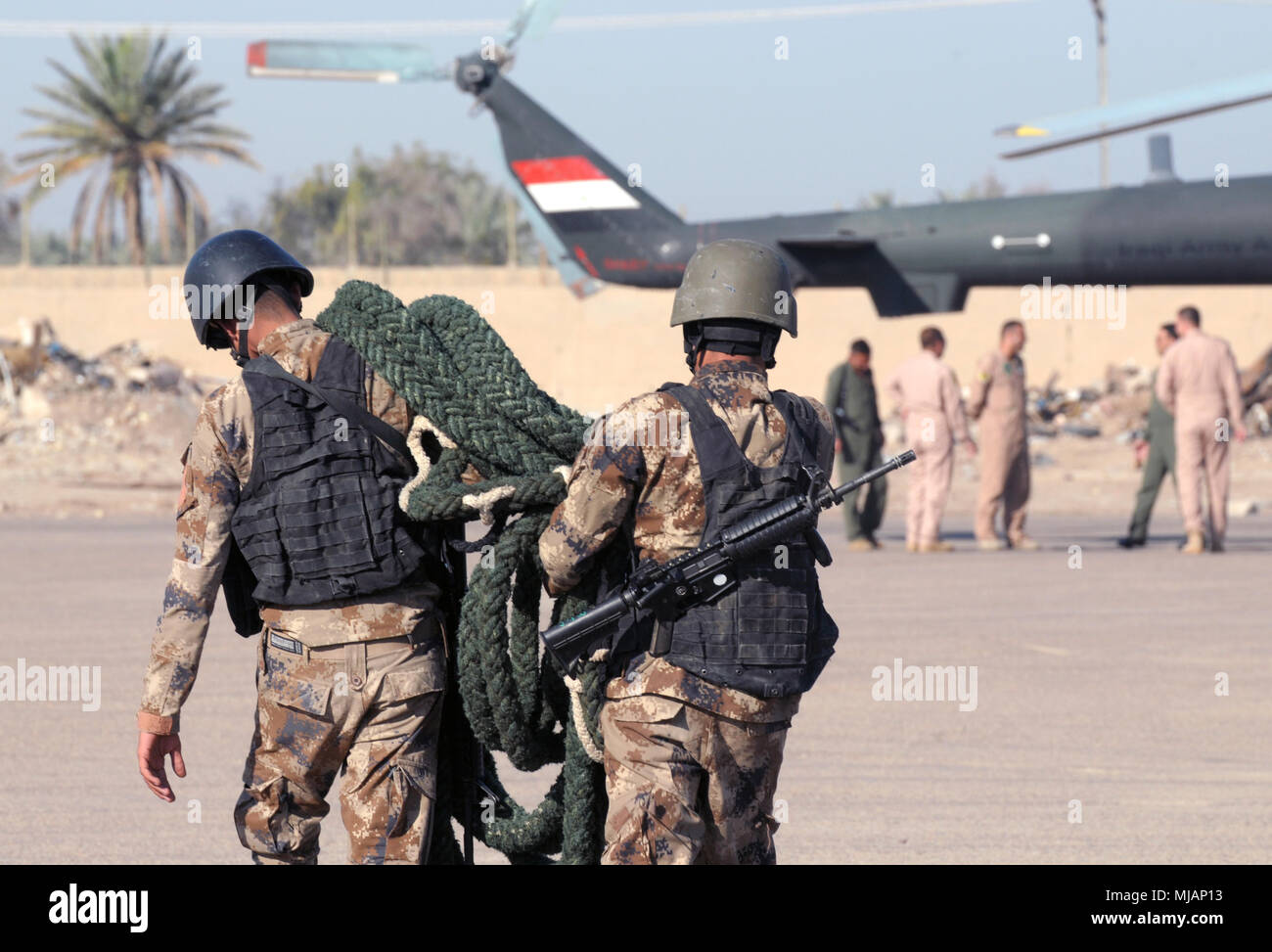 Members iraqi special operations isof hi-res stock photography and ...