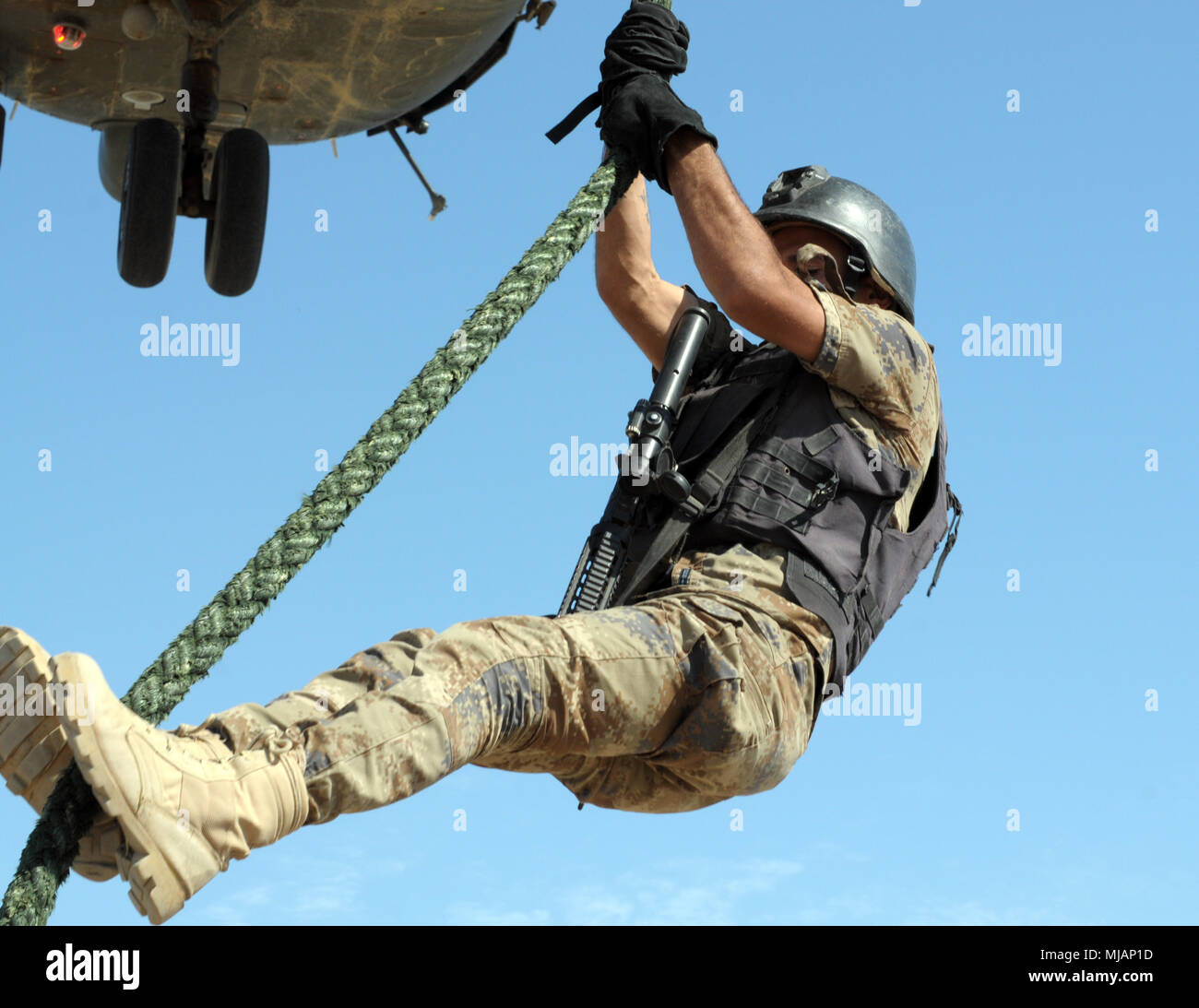 Iraqi special operations forces isof hi-res stock photography and ...
