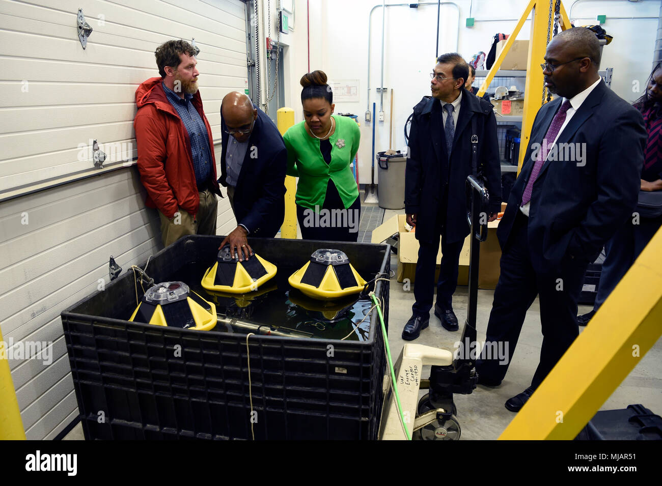 180426-N-PO203-0268 FAIRBANKS, Alaska (Apr. 26, 2018) Jeremy Kasper ...