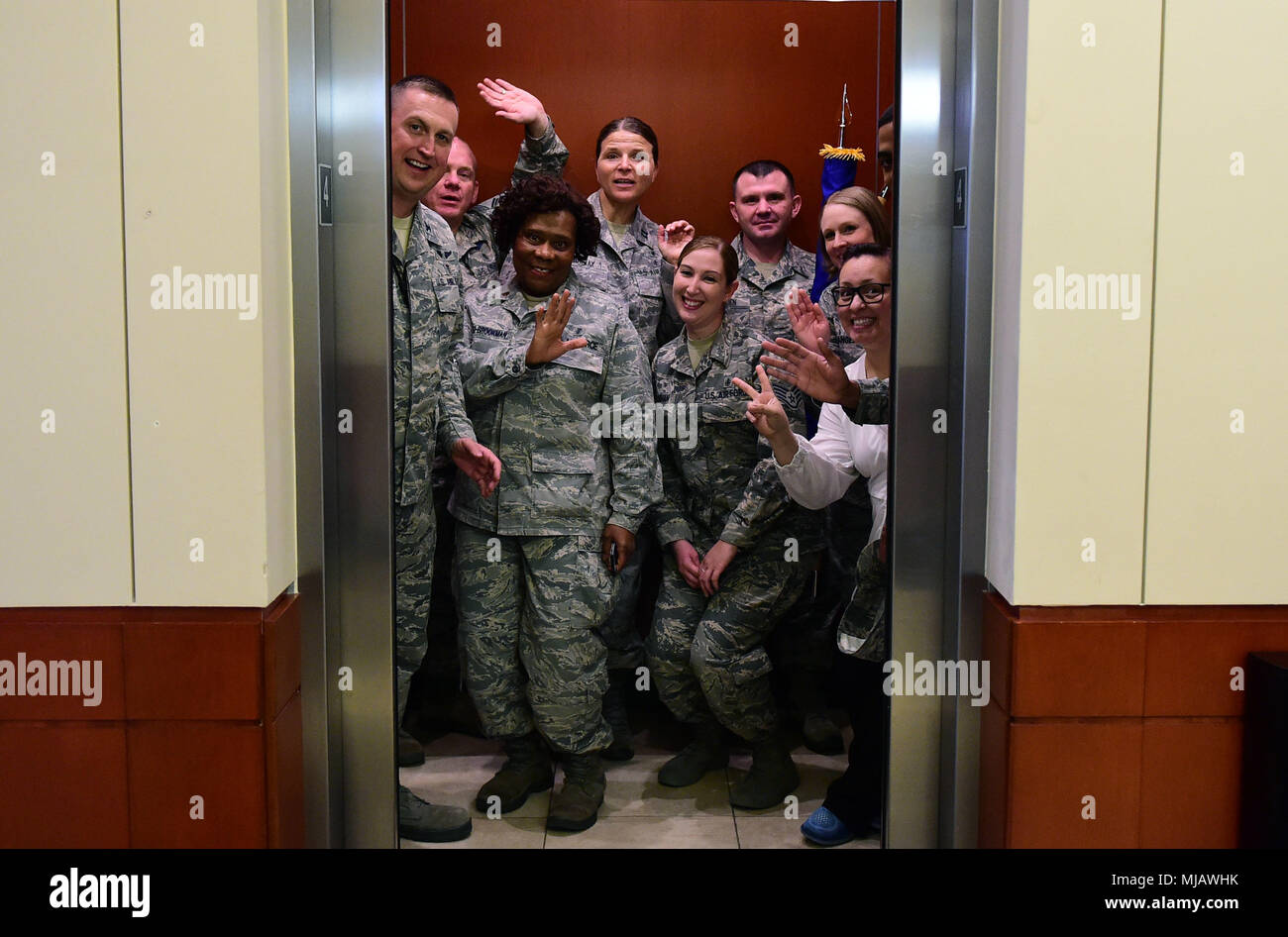 Colonel matthew hanson hi-res stock photography and images - Alamy