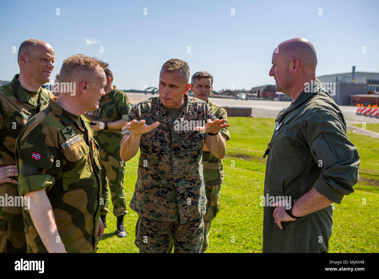 Maj. Gen. Odin Johannessen, left, Maj. Gen. Matthew G. Glavy, center ...