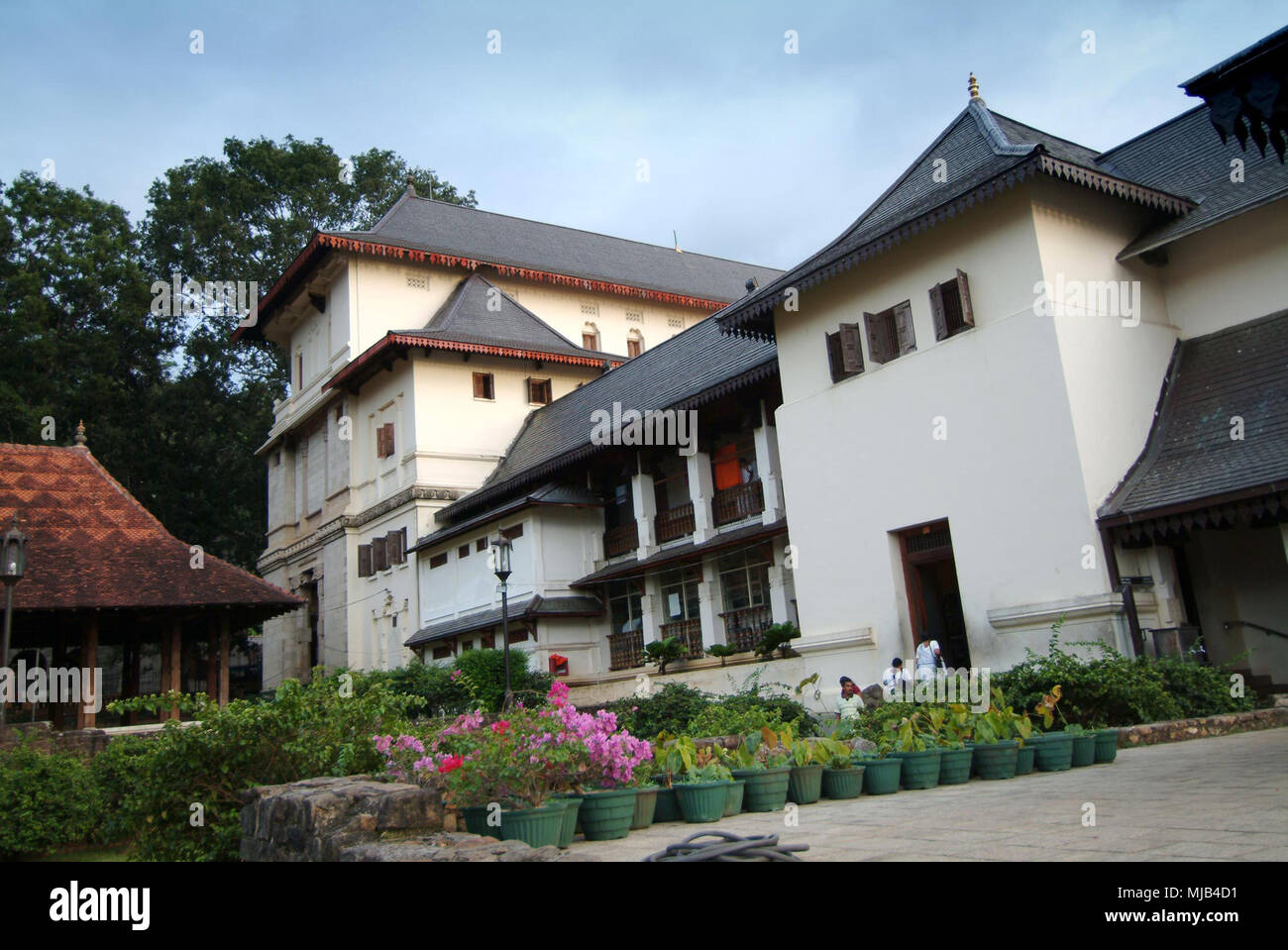Temple of the Tooth, Kandy, Sri Lanka Stock Photo - Alamy