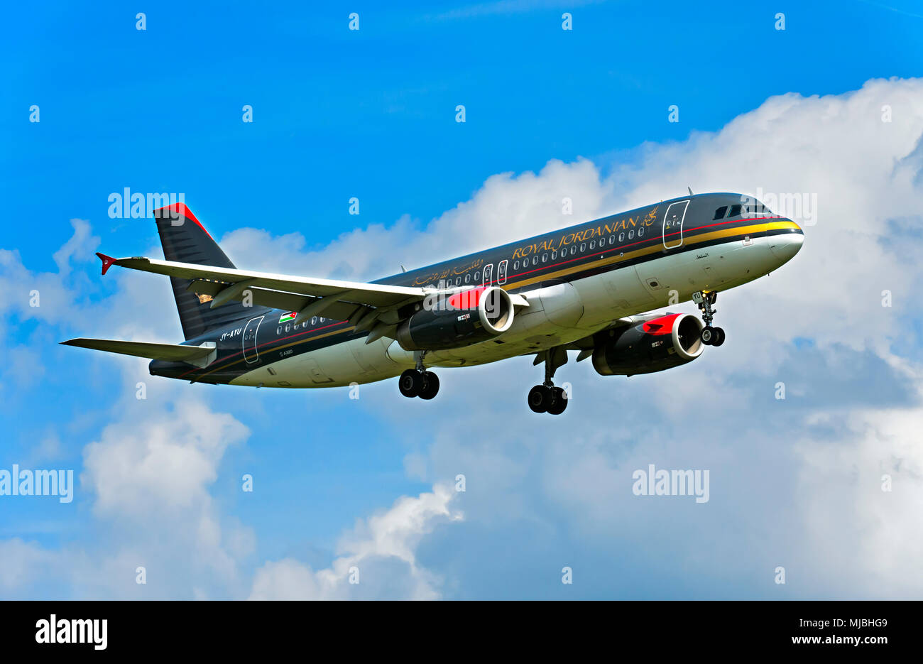 Royal Jordanian Airbus A320-232, Jordan Stock Photo - Alamy