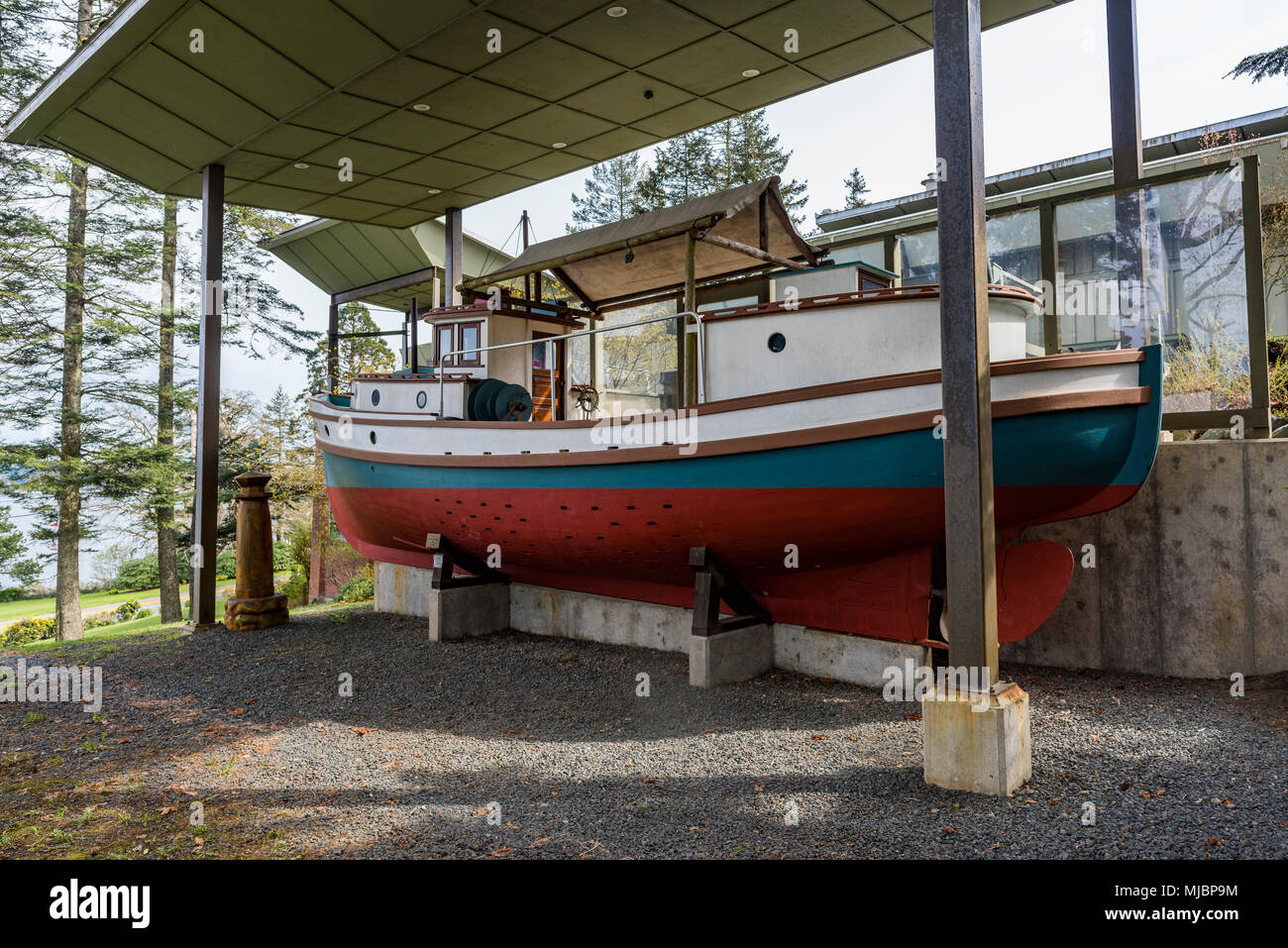 Japanese fishing boat hi-res stock photography and images - Alamy