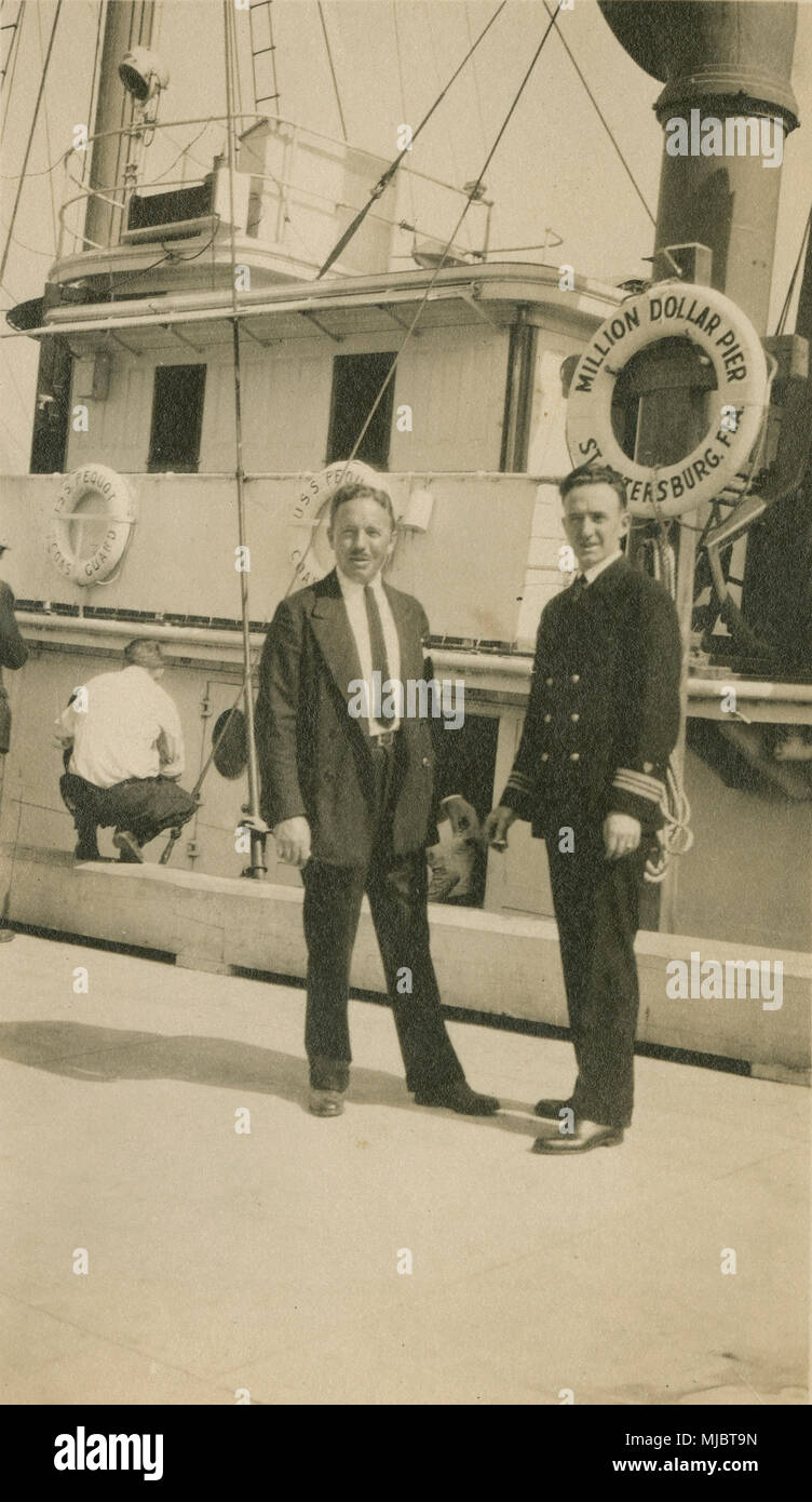 Navy uniform 1920's hi-res stock photography and images - Alamy
