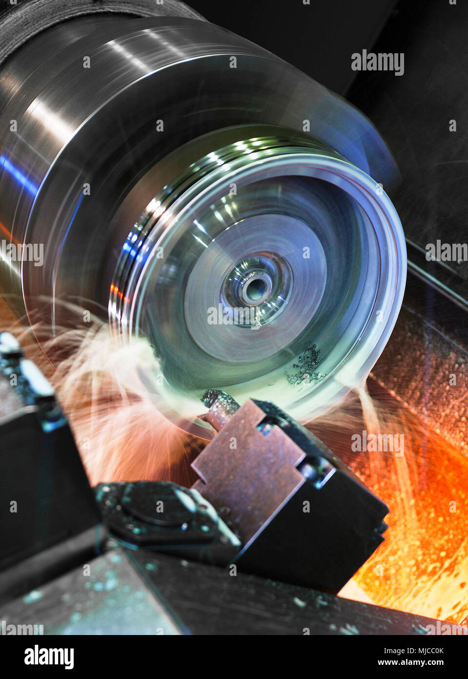 Milling machine hi-res stock photography and images - Alamy