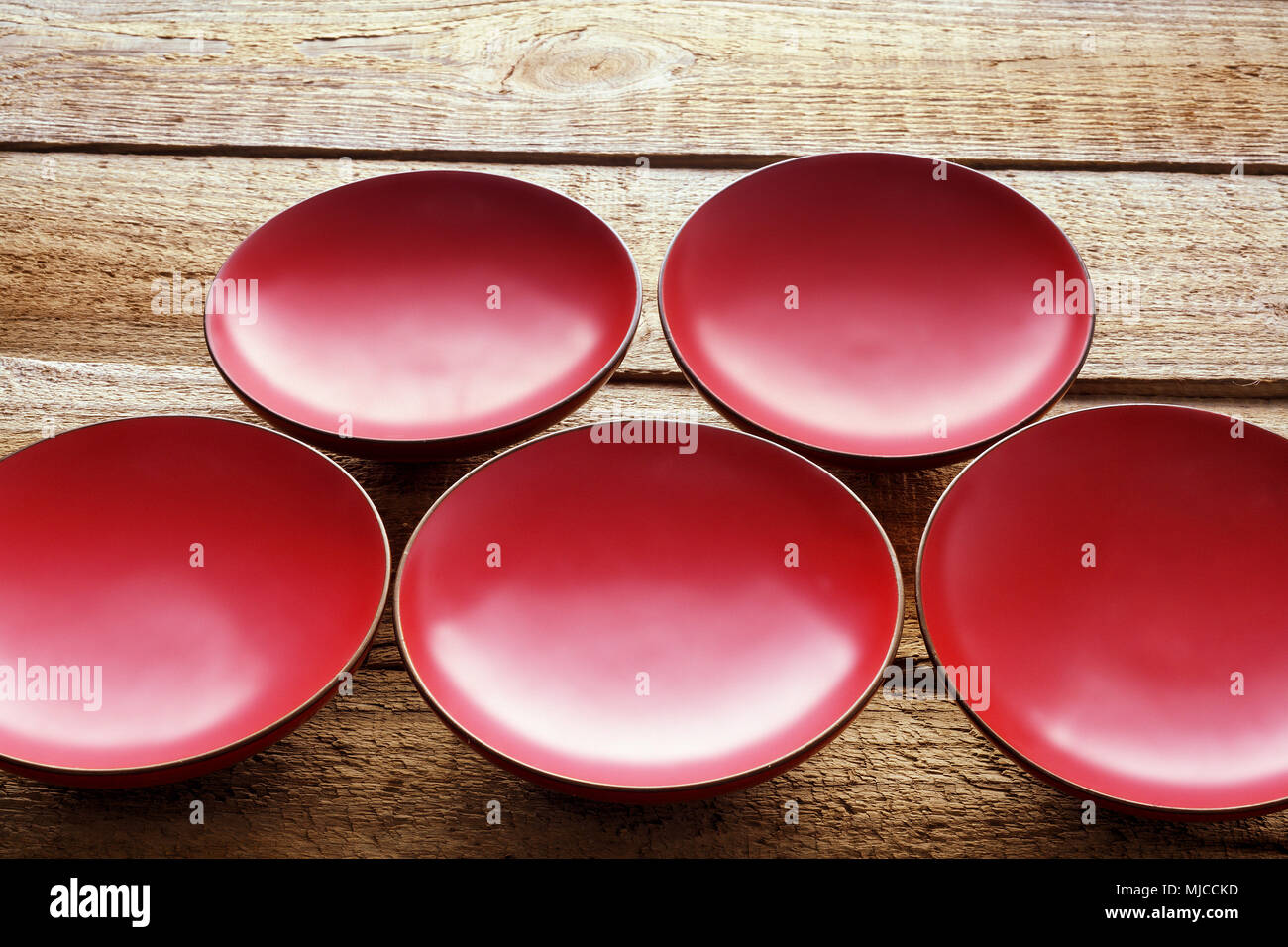 Oriental plates hi-res stock photography and images - Alamy