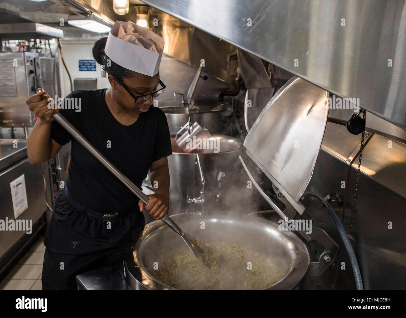 Defreeze hi-res stock photography and images - Alamy