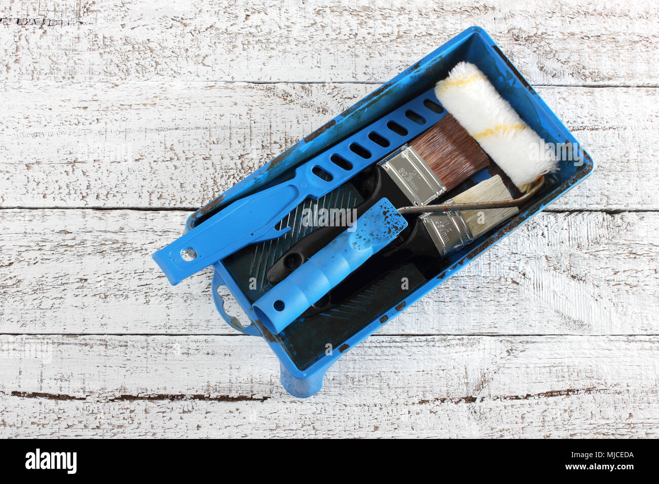 Painting tools hi-res stock photography and images - Alamy