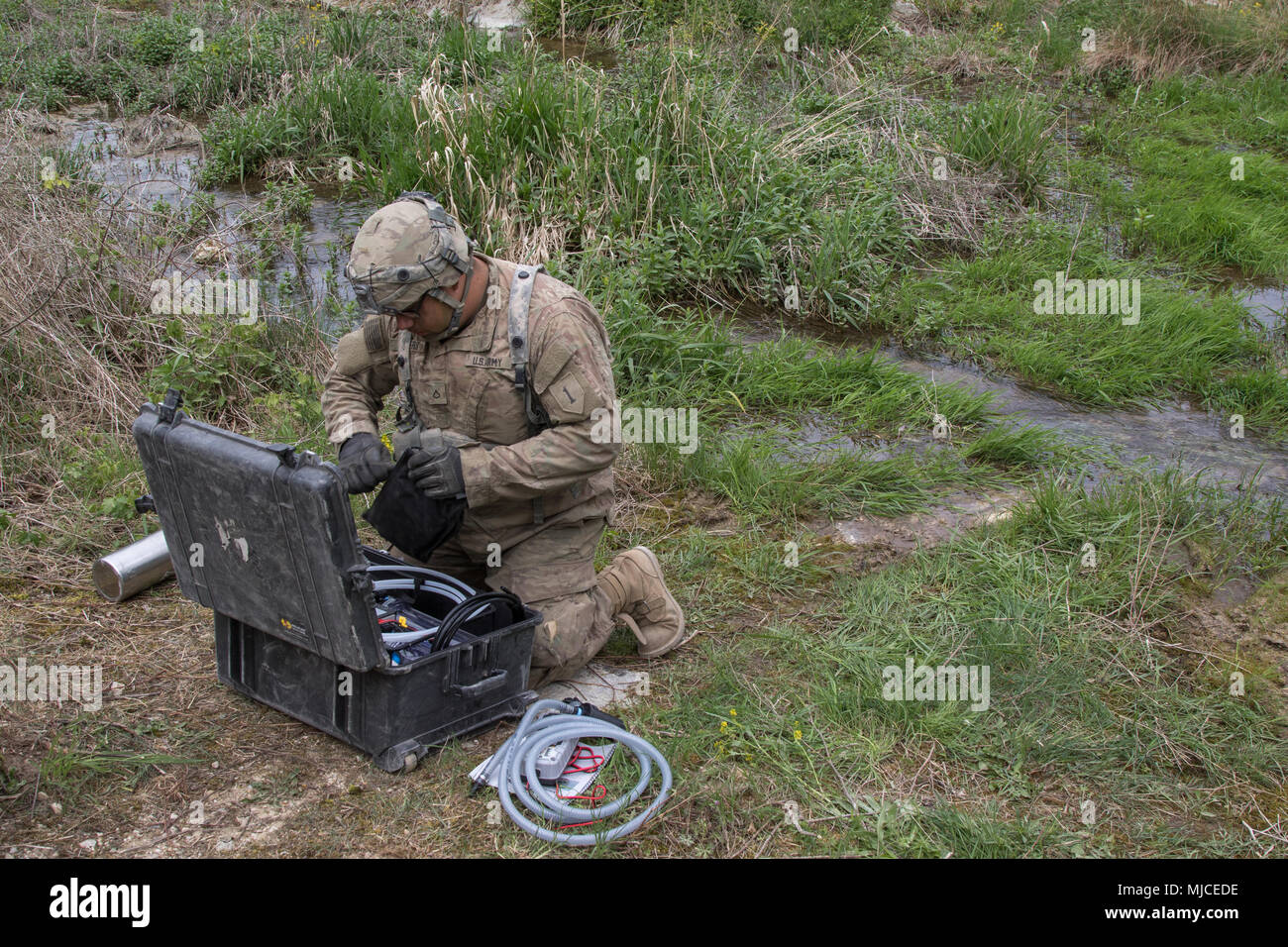 Us army water tank hi-res stock photography and images - Alamy